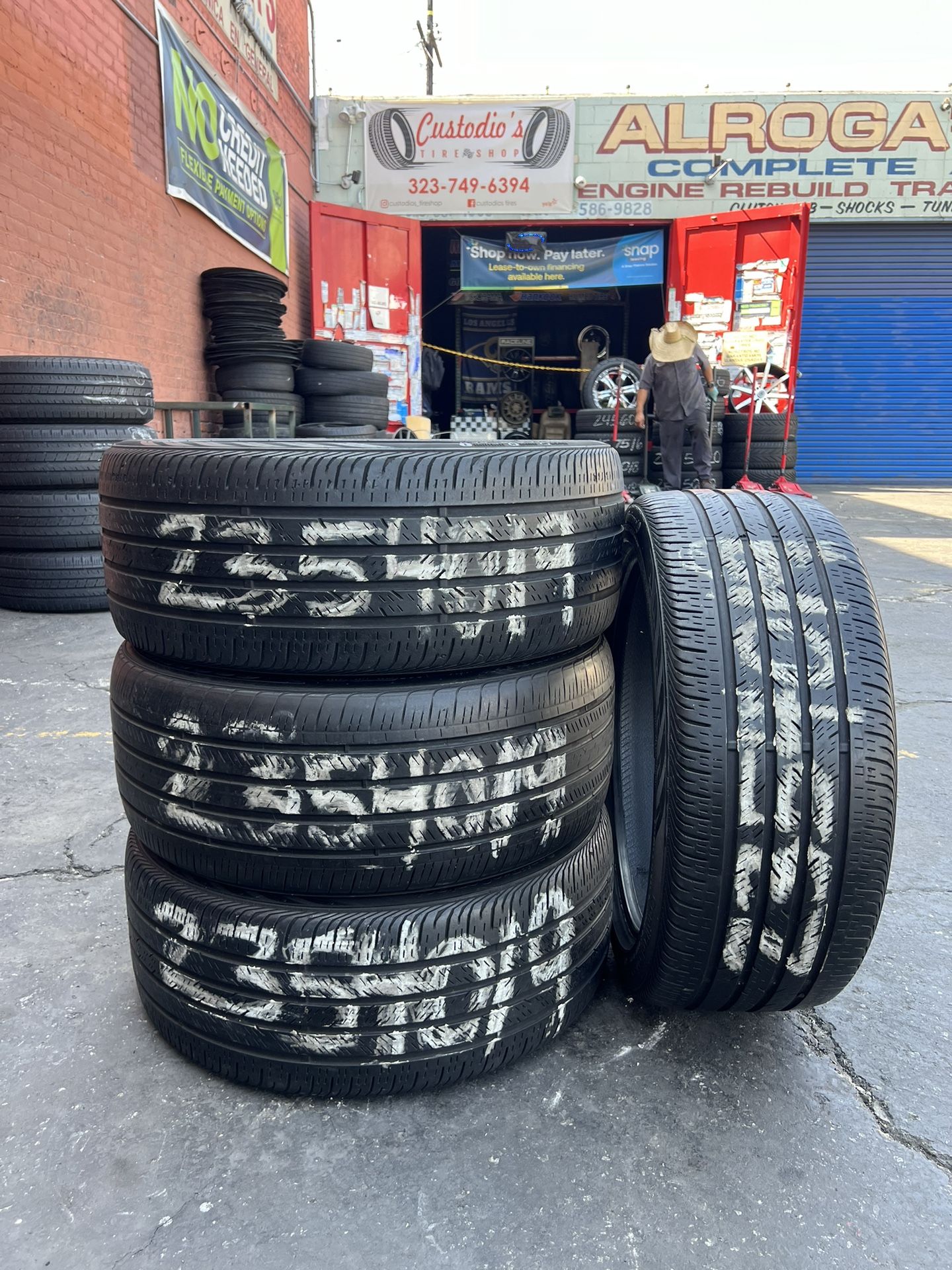 235 40 19 Continental Set Of 4 for Sale in Huntington Park, CA - OfferUp