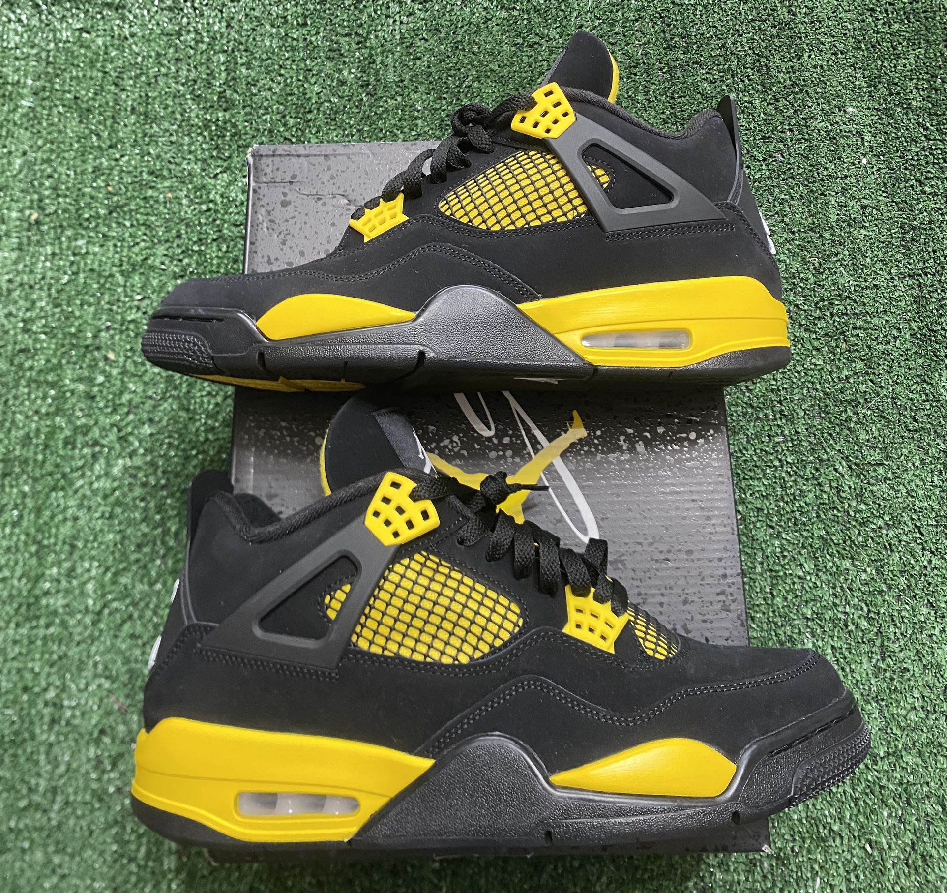 Jordan Thunder 4s size 11.5 VNDS for Sale in Albuquerque, NM - OfferUp
