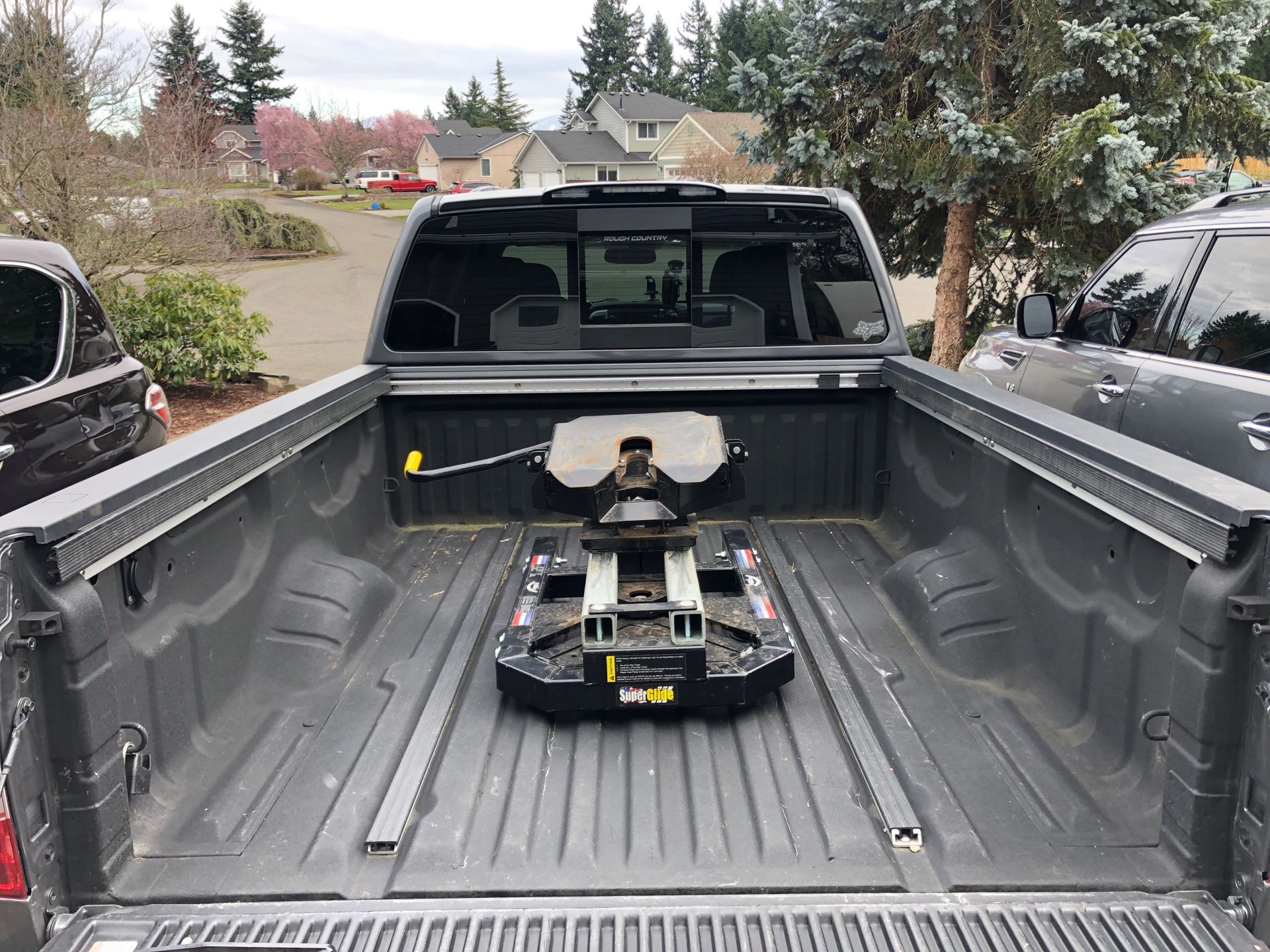PullRite SuperGlide ISR # 2900 Automatic Articulating Fifth Wheel Hitch ...