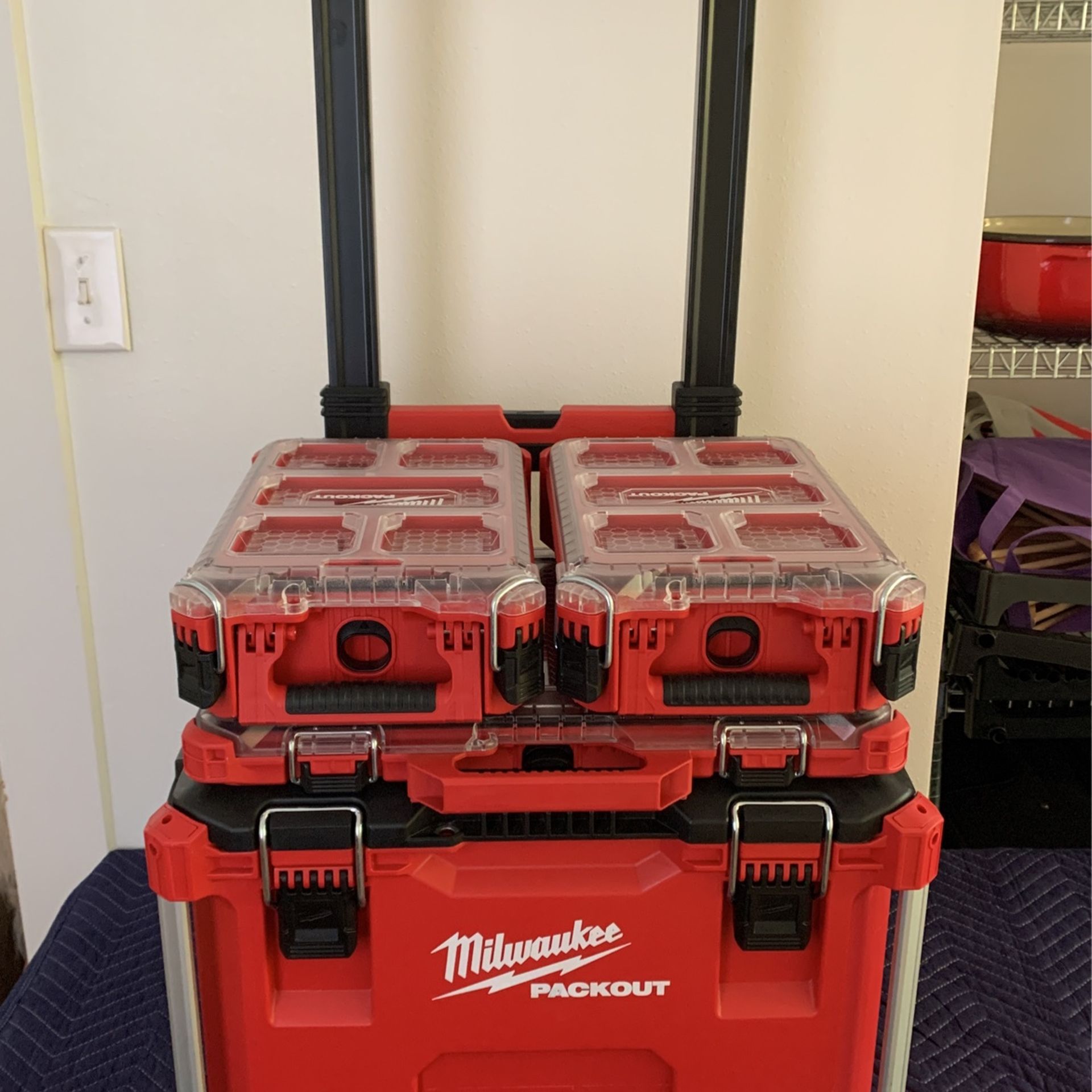 Milwaukee Pack out Cart and Trays for Sale in Portland, OR - OfferUp