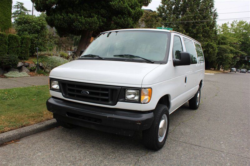 2003 Ford E-350 SD XL for Sale in Seattle, WA - OfferUp