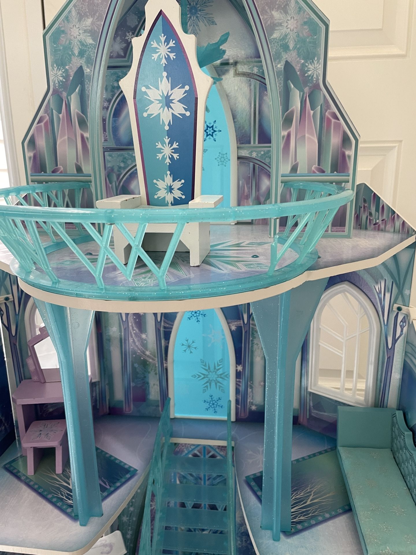 Frozen Toy Castle