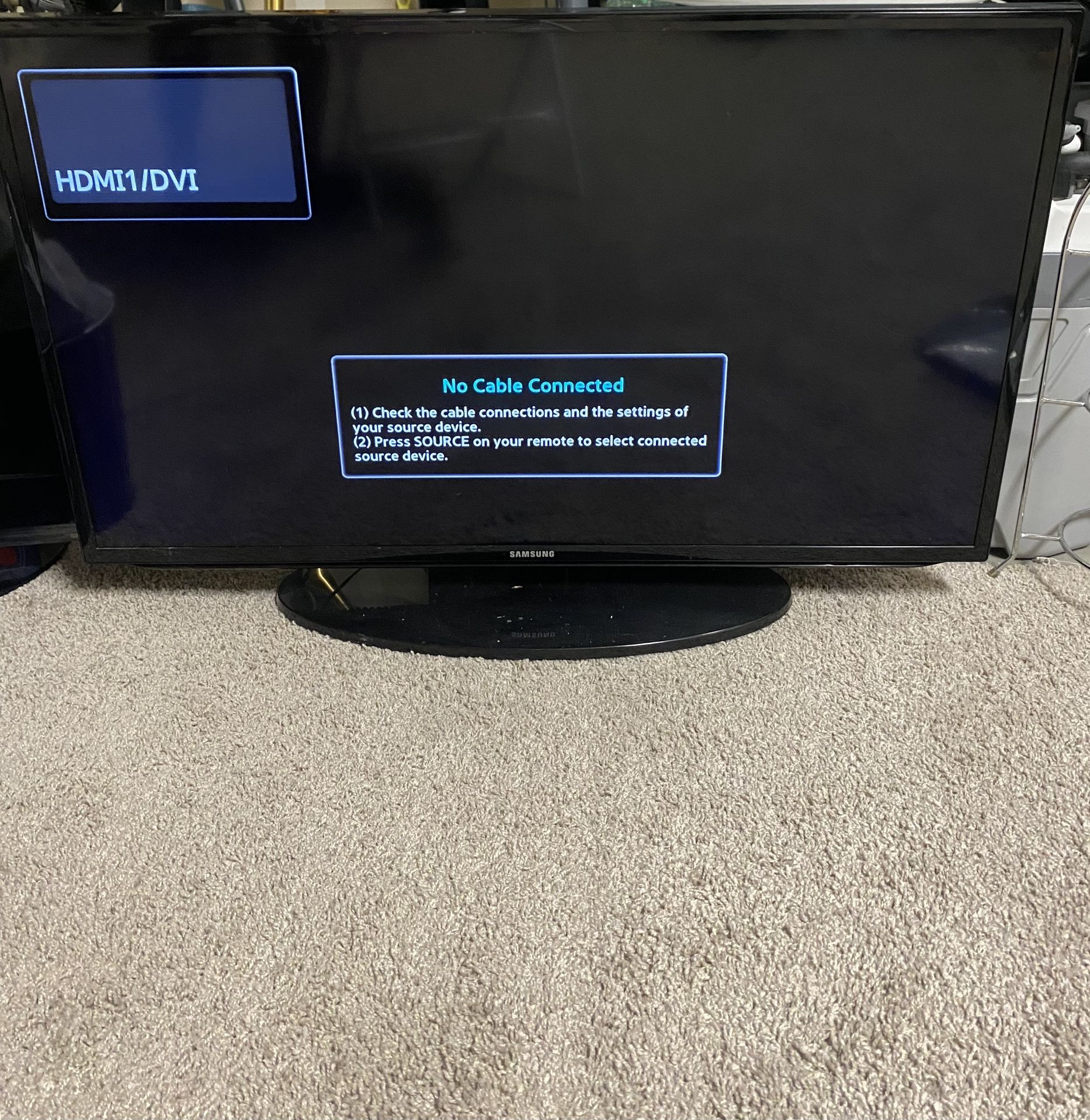 Samsung TV 35 Inch Screen for Sale in Vacaville, CA - OfferUp
