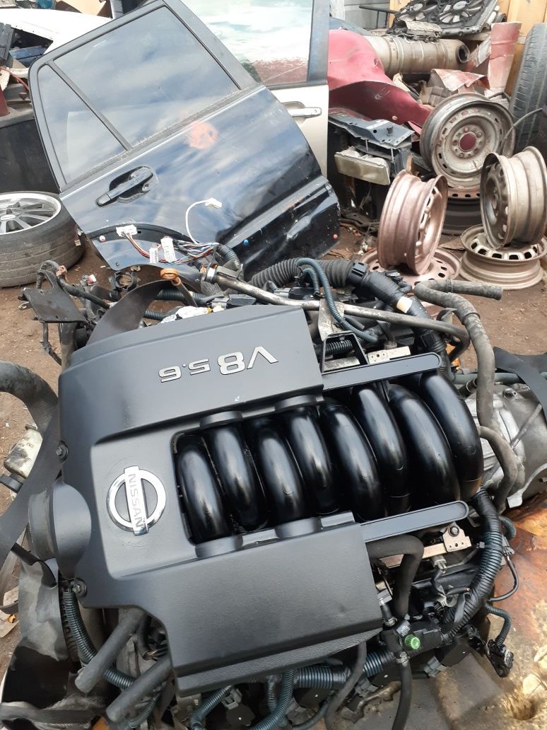 2006 Nissan Titan Motor 5.6 $1000 and transmission $600 for Sale in ...