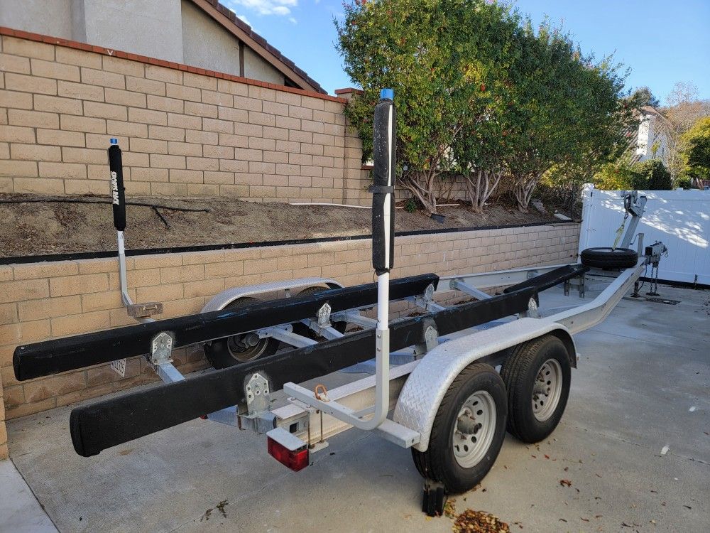 2020 Load Rite 5 Starr Aluminum 28' Boat Trailer with Trailer Valet XL ...