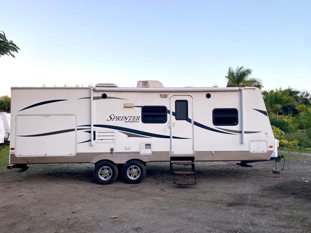 RV ..2012 for Sale in Miami, FL - OfferUp