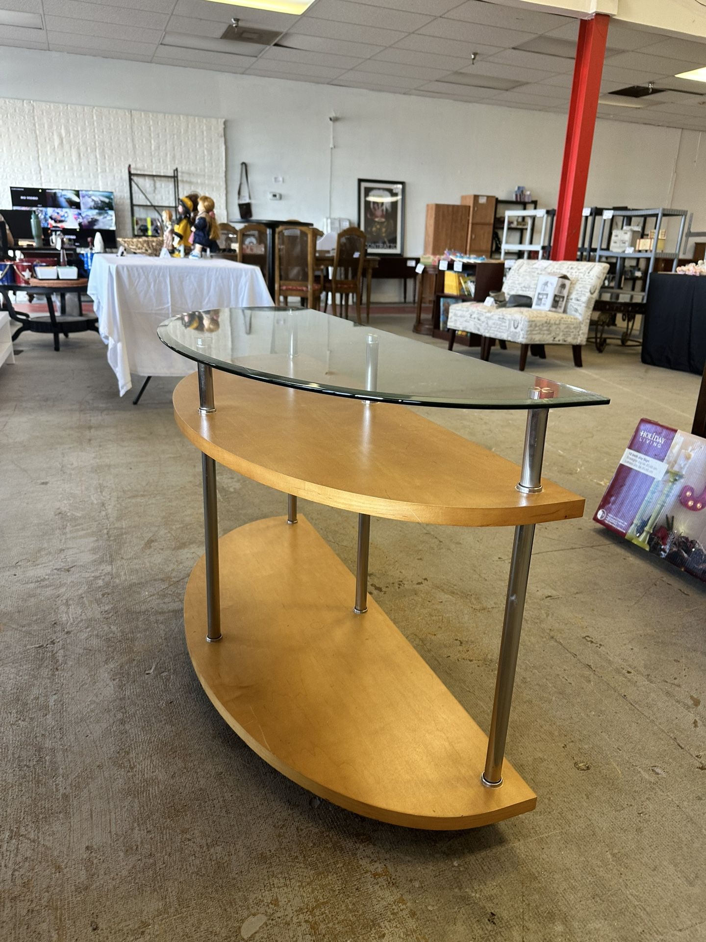 Half Circle Glass Table for Sale in Longwood, FL - OfferUp