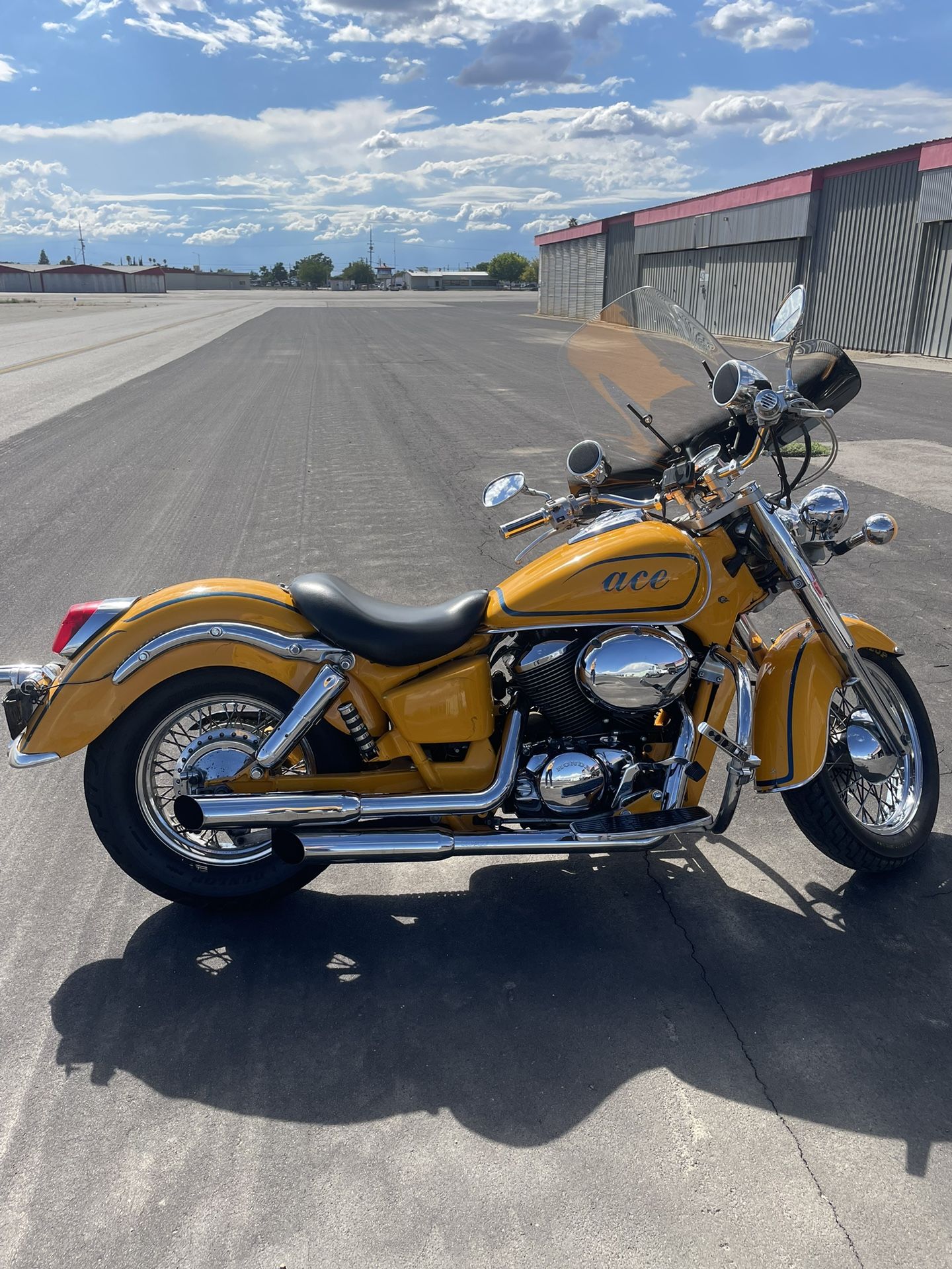 1998 Honda Shadow ACE for Sale in Bakersfield, CA - OfferUp