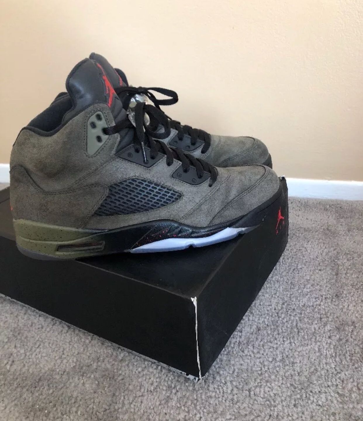 Jordan 5 Fear