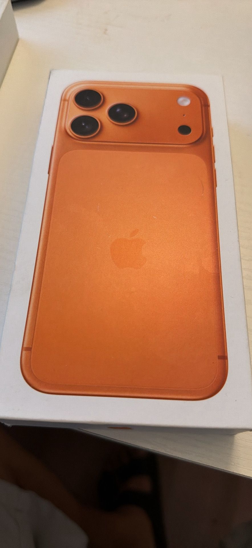 iPhone 17 pro max att for Sale in Fountain Valley, CA - OfferUp