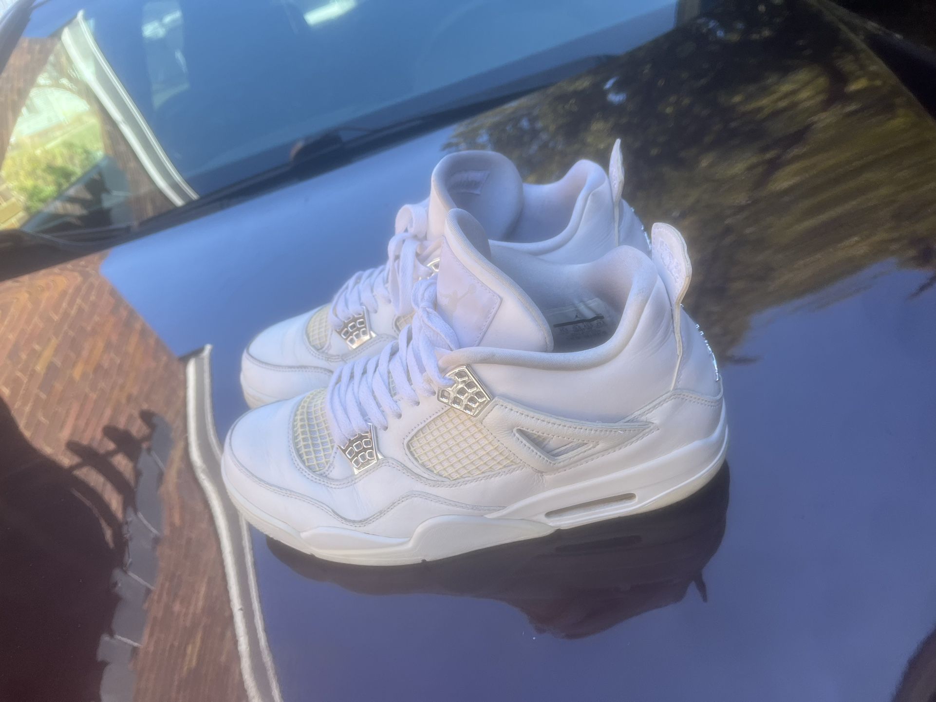Jordan 4s for Sale in Euclid, OH - OfferUp