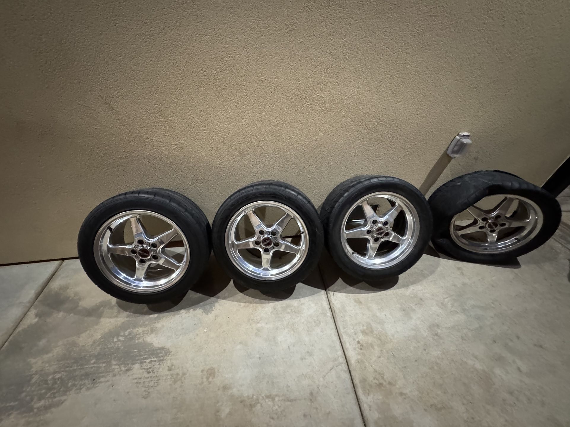 Race Star Rims for Sale in Dinuba, CA - OfferUp