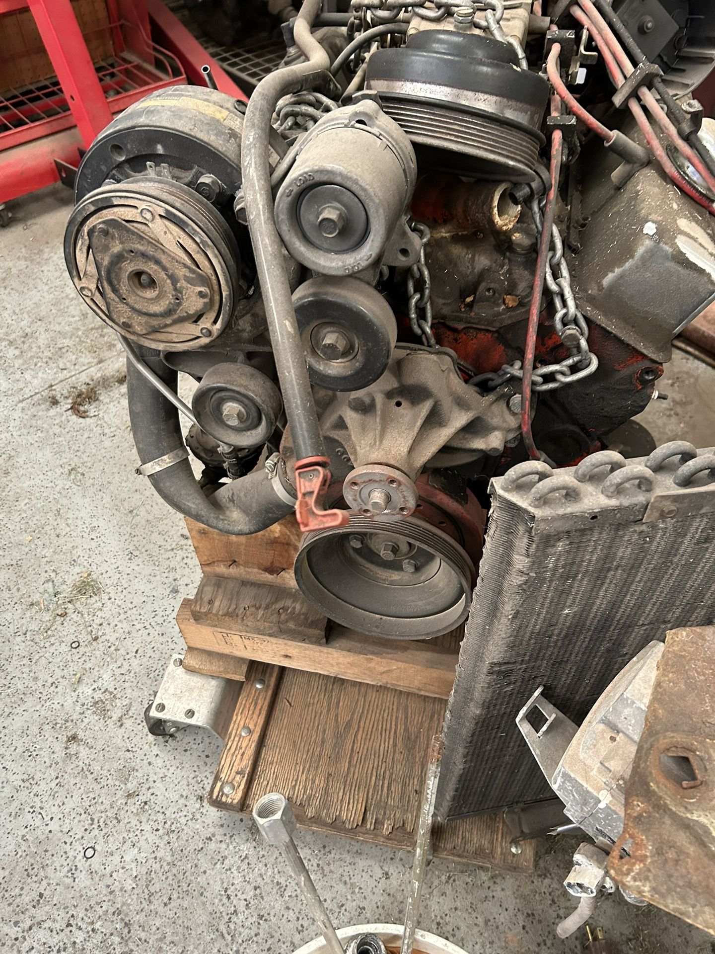 Chevy 350 Complete Engine. for Sale in Chandler, AZ - OfferUp