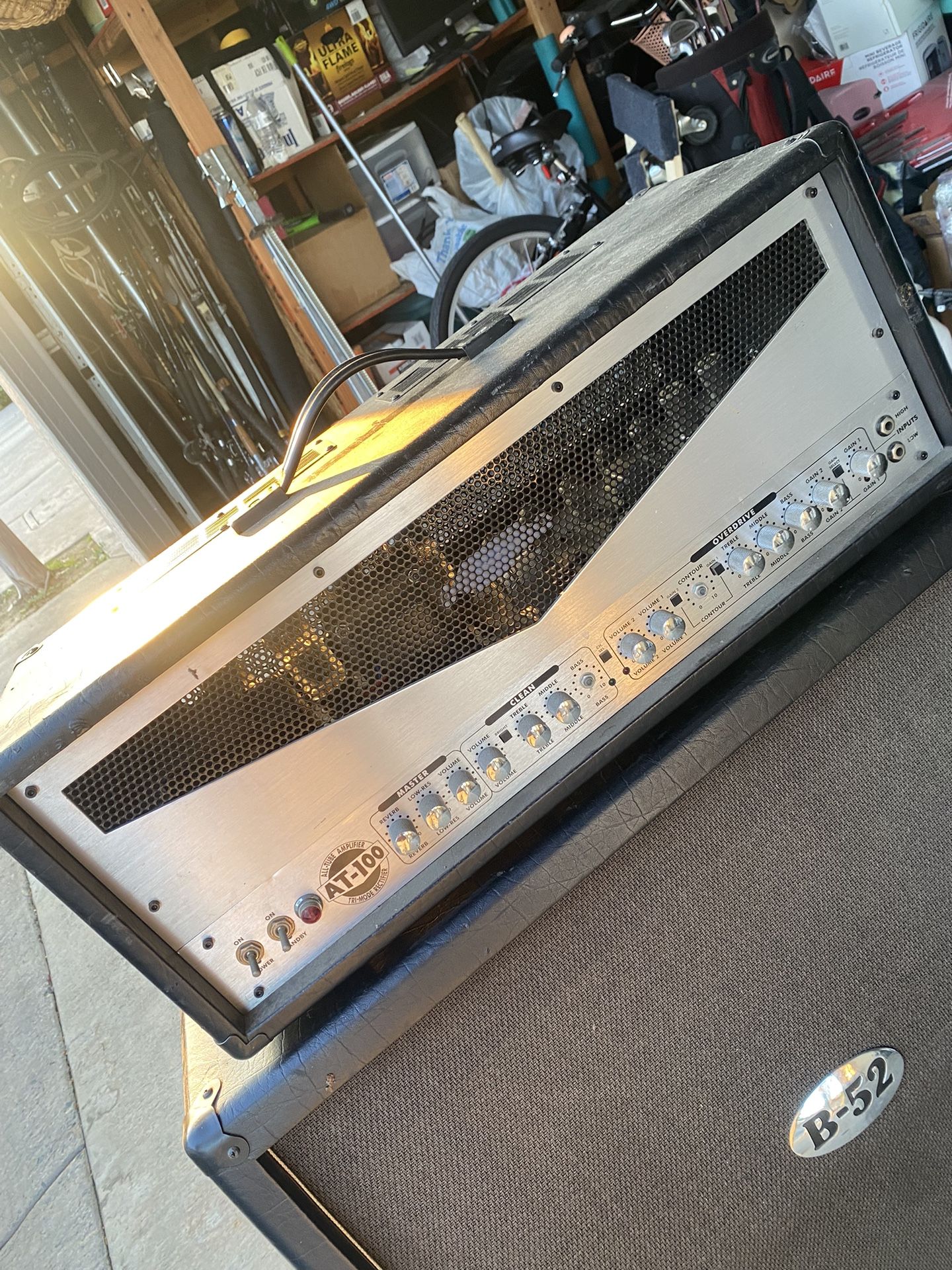 B52 AT-100 Head and 412 Cabinet Half stack for Sale in Rancho Cucamonga ...