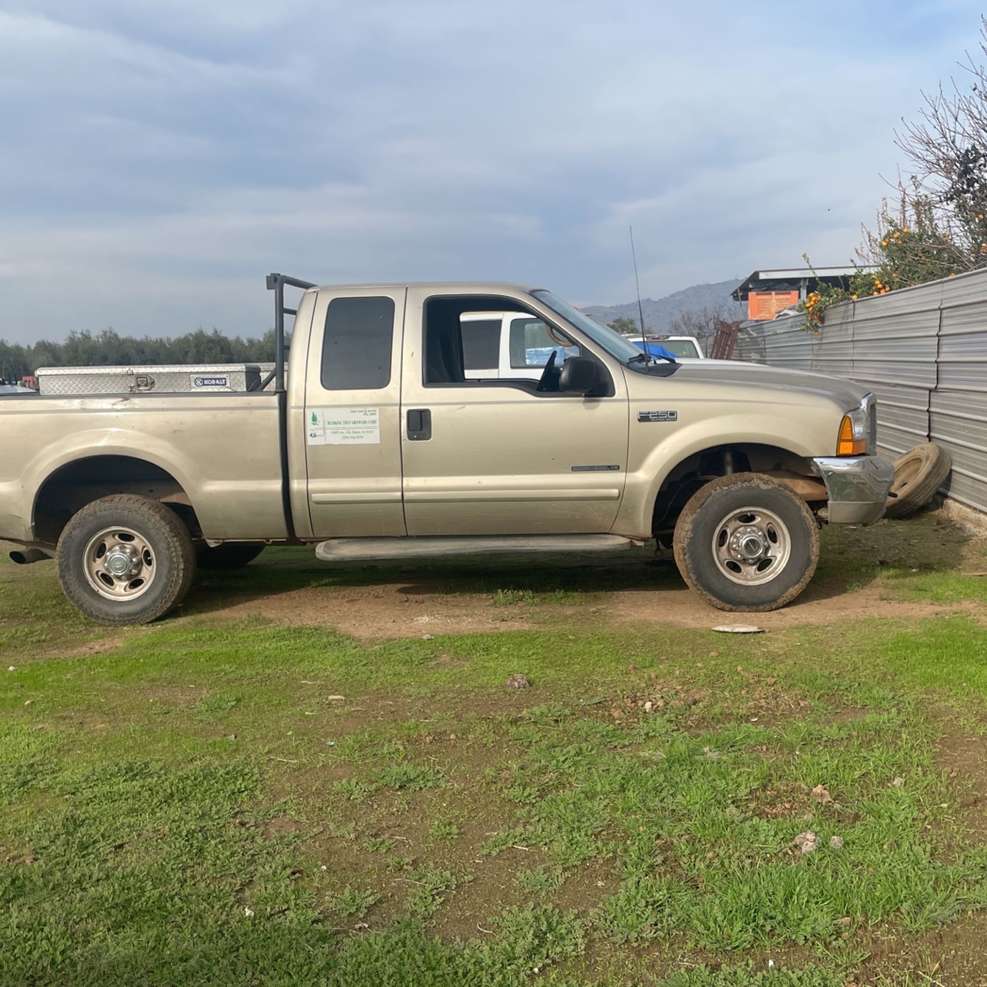 2001 Ford Powerstroke 4x4 7.3L for Sale in Exeter, CA - OfferUp