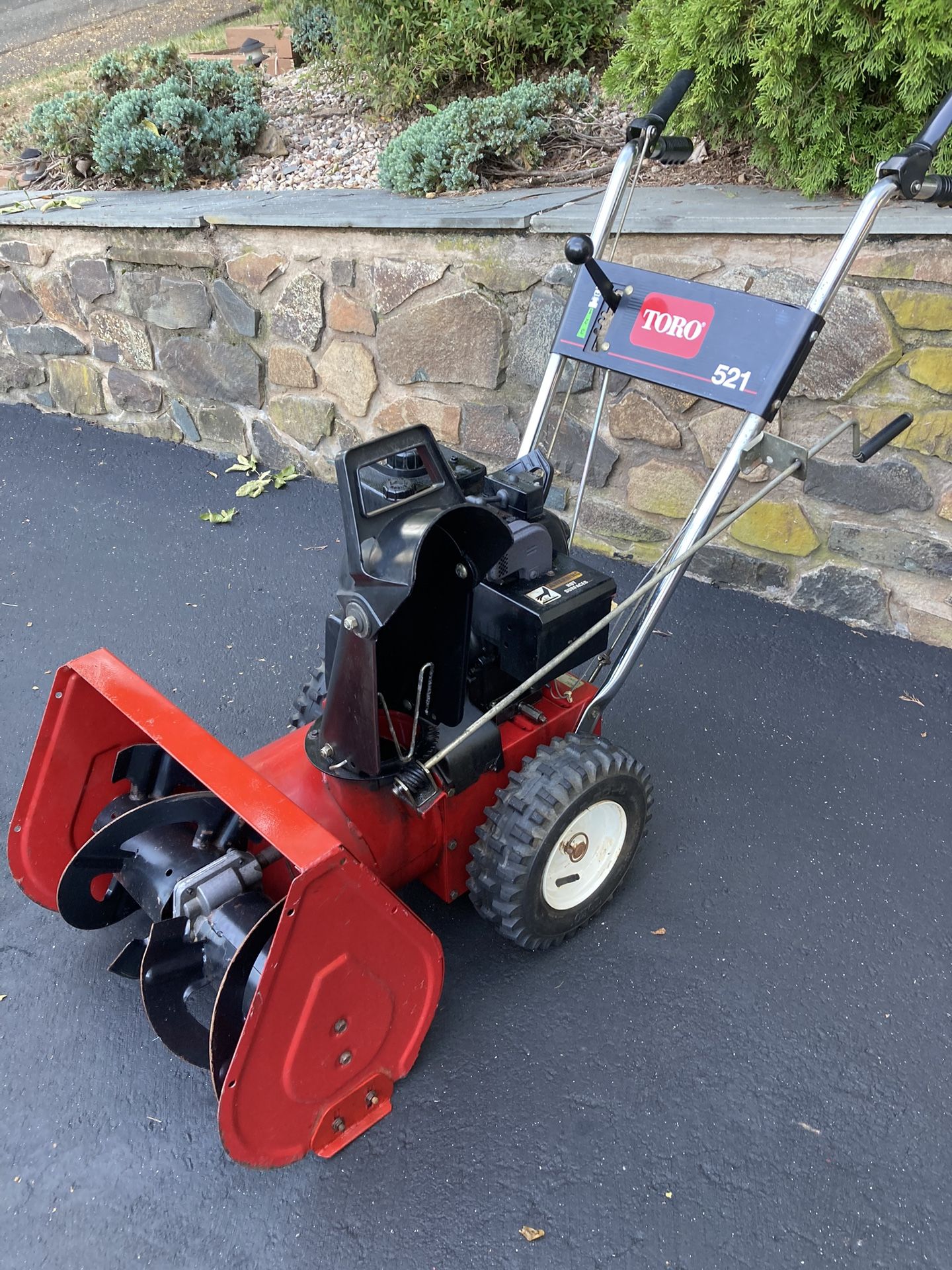 Toro 521 Electric Start Snowblower for Sale in New Britain, CT - OfferUp