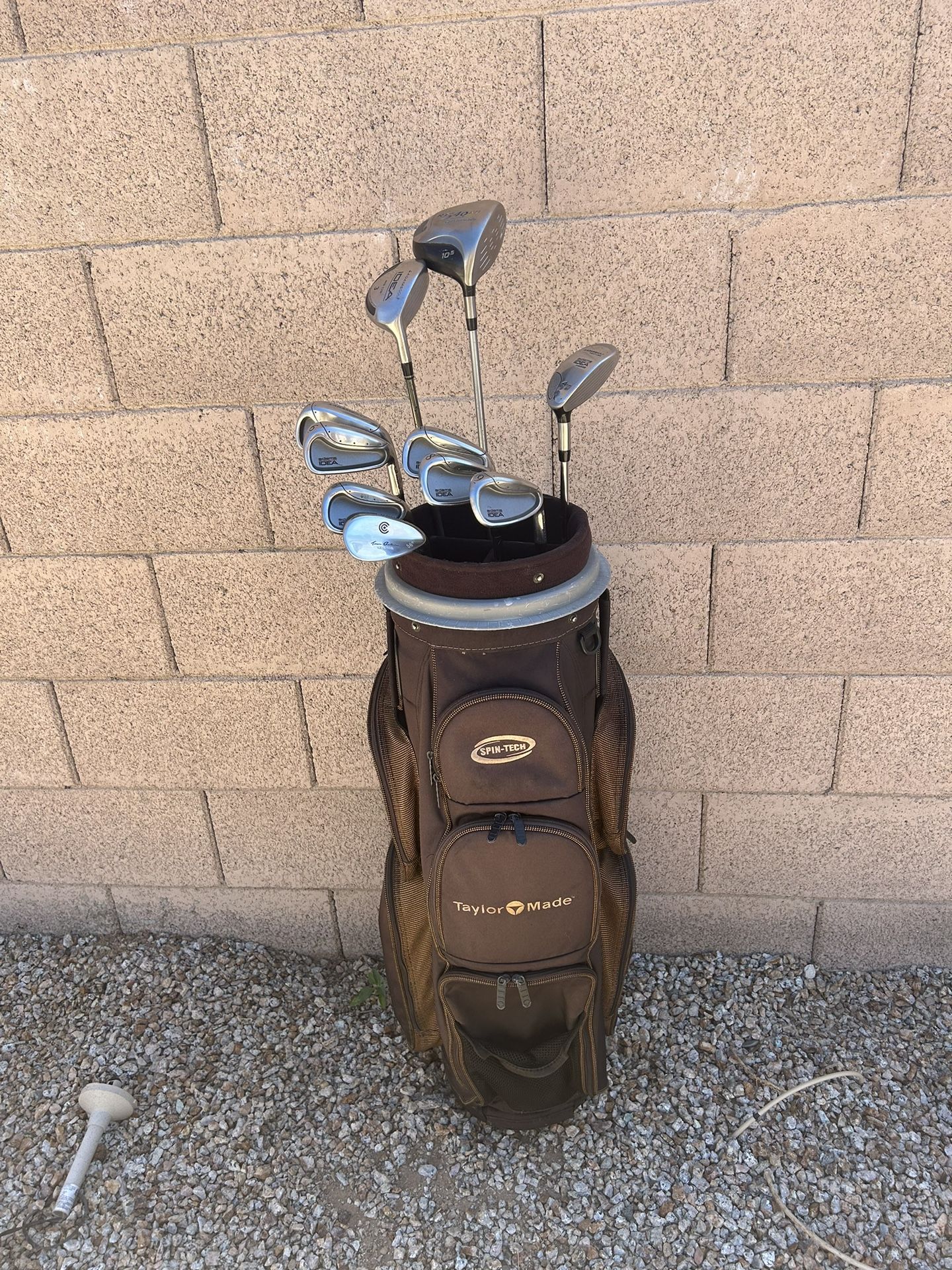 Adams Golf Clubs Set TaylorMade Driver TaylorMade Bag for Sale in Queen ...