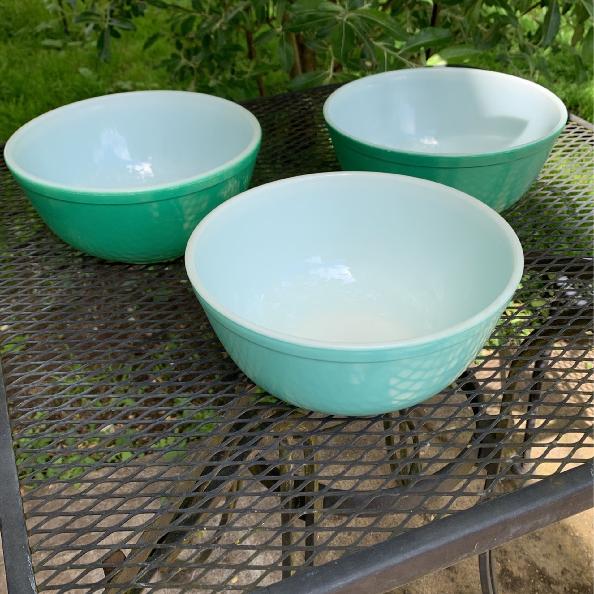 Large Vintage Pyrex Bowls 2 1/2 Qt - Lot Of 3 for Sale in Spanaway, WA ...