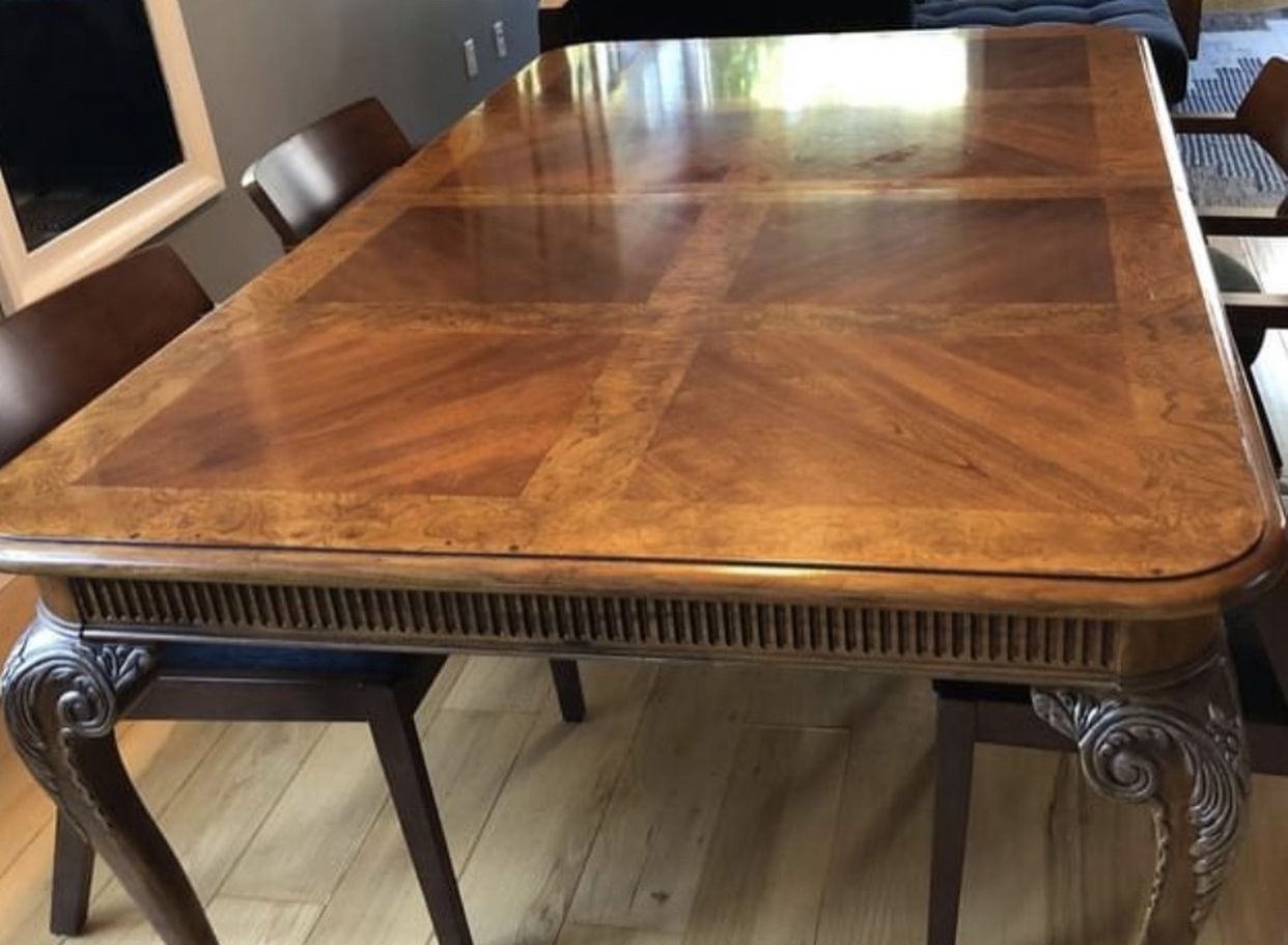 Drexel Heritage Dining Room Table