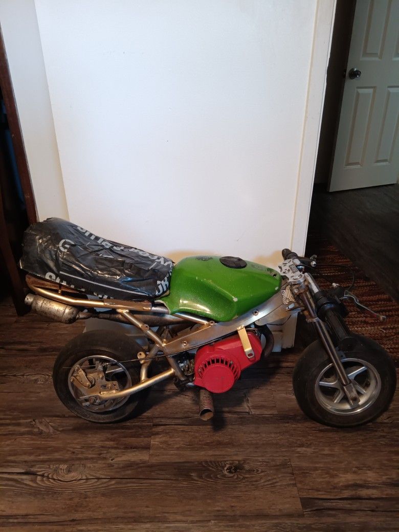 Pre-Owned.".Very Fast" 49cc Gas Pocket Rocket !! for Sale in Kent, WA ...