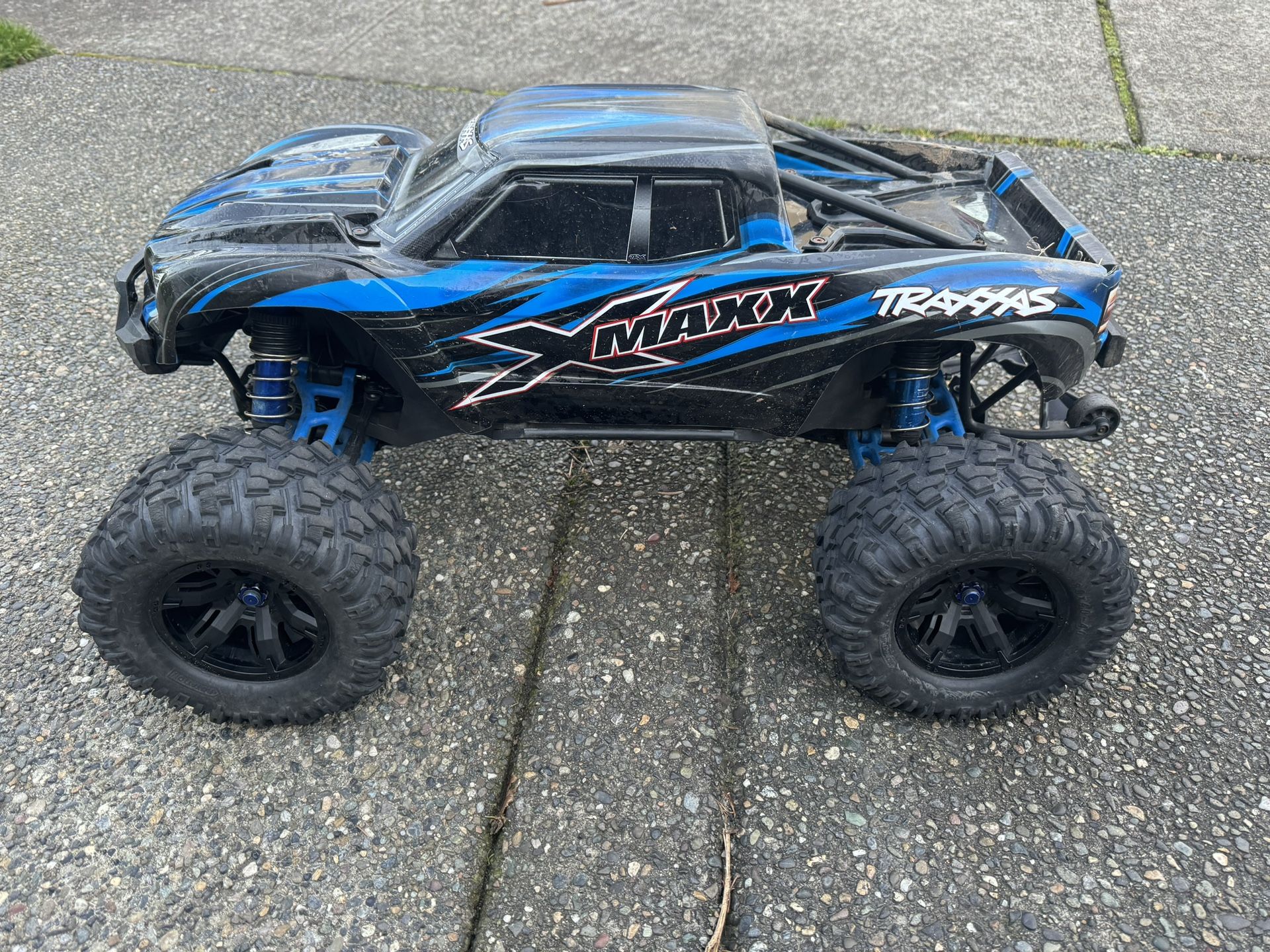 Traxxas Xmaxx for Sale in Milton, WA - OfferUp