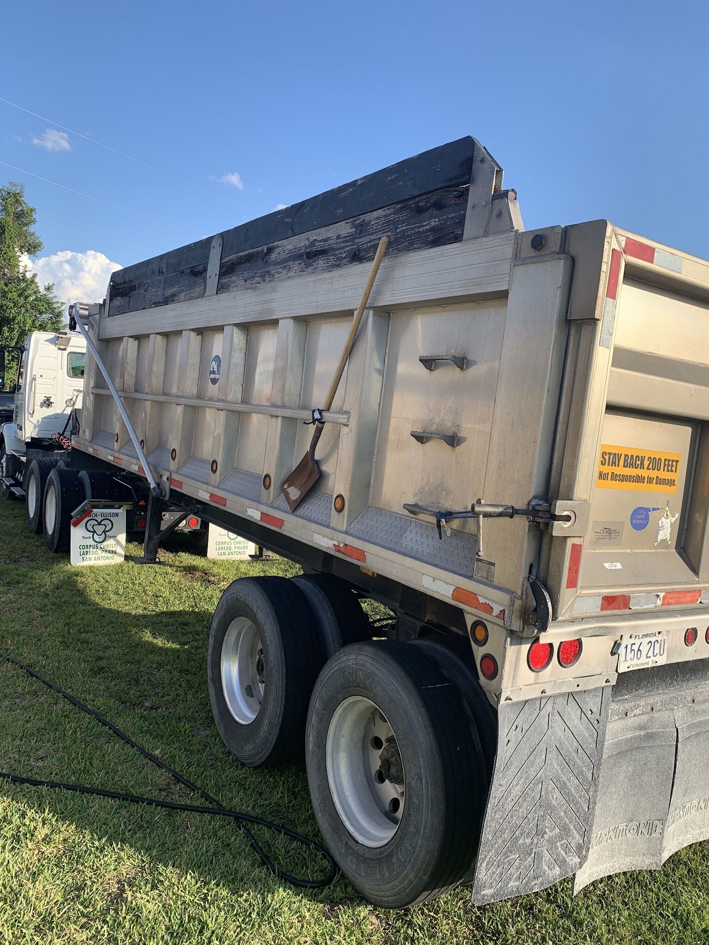 2006 MONTONE DUMP TRAILER OR RENT for Sale in Lehigh Acres, FL - OfferUp