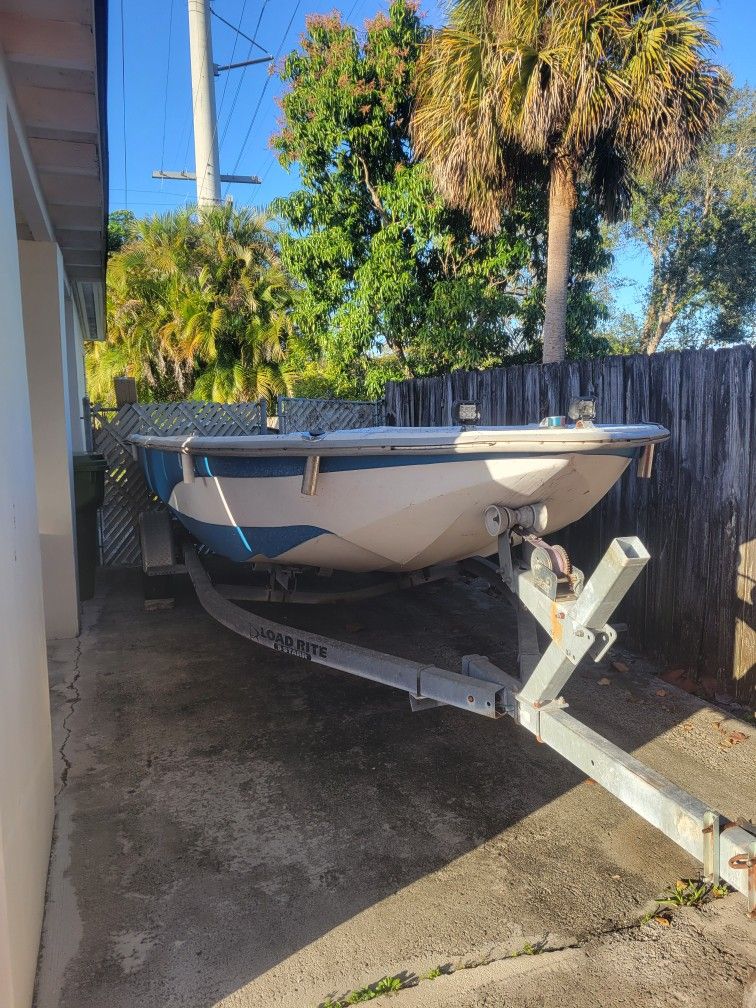 19ft Skiff Boat for Sale in Pembroke Pines, FL - OfferUp