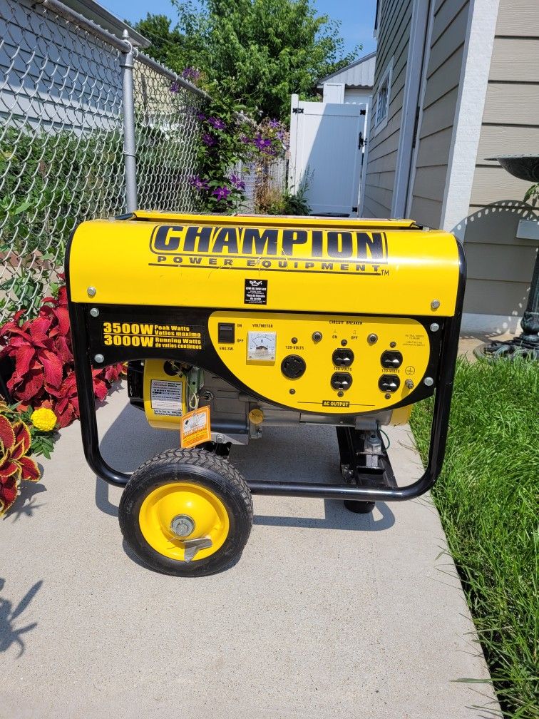 3500 W CHAMPION GENERATOR WITH 3 OUTLETS.LOW OIL SHUTDOWN SAFETY ALARM ...
