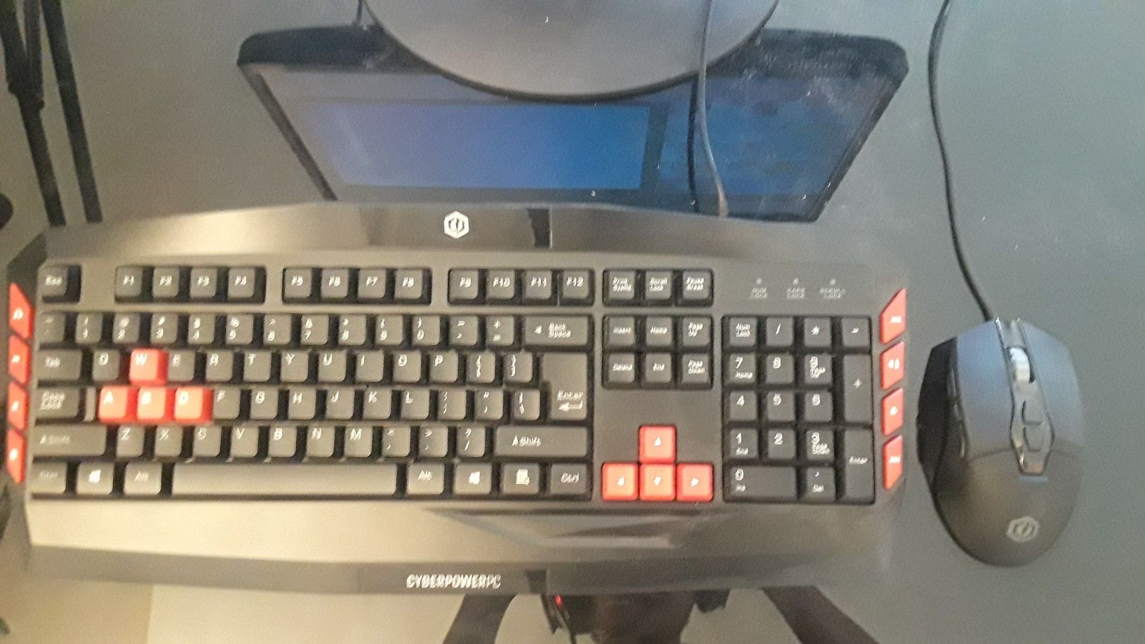 Cyberpower Gaming Keyboard and Mouse for Sale in San Gabriel, CA - OfferUp