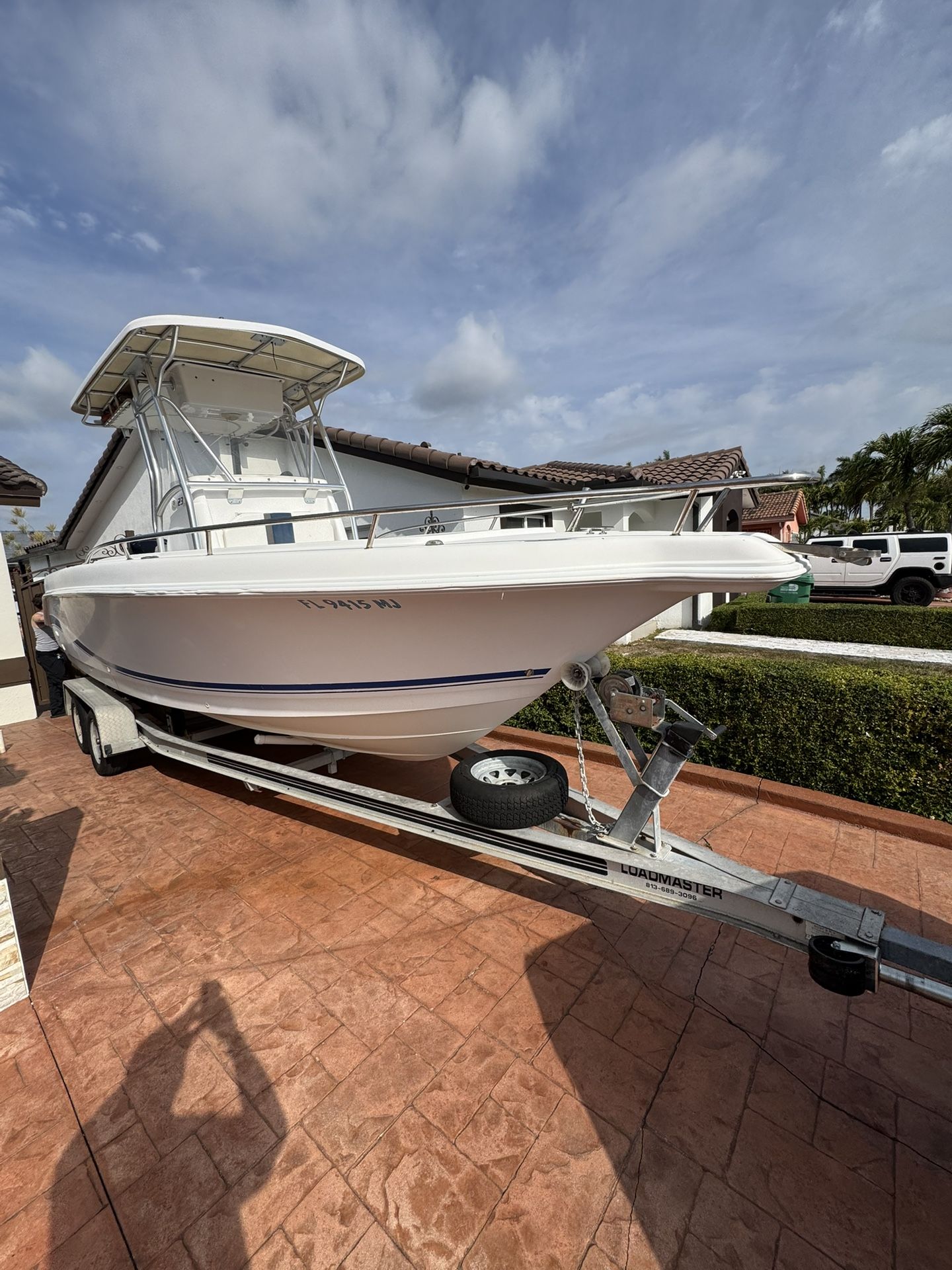 23ft Proline Sport for Sale in Miami, FL - OfferUp