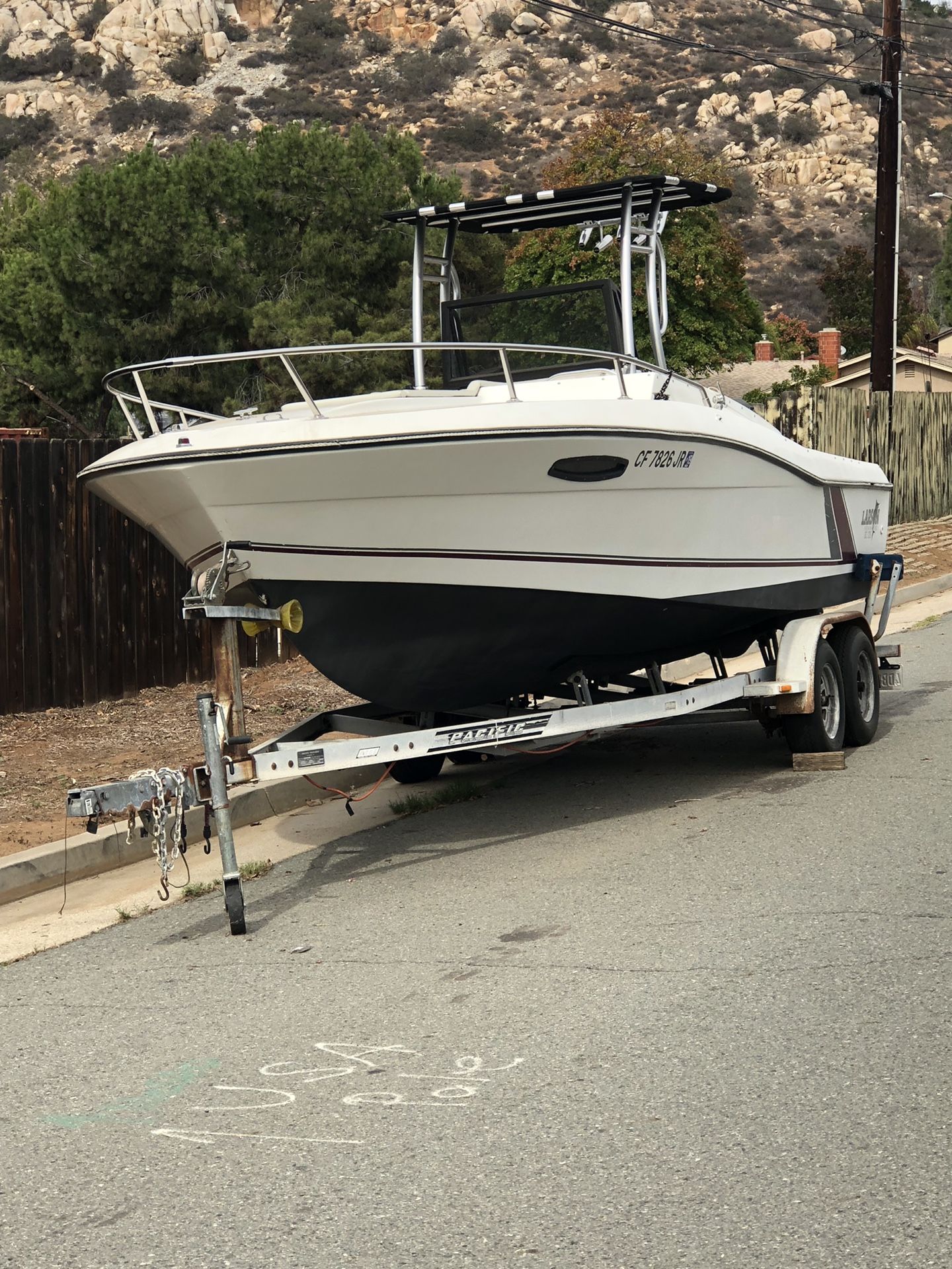 Larson fishing boat for Sale in San Diego, CA - OfferUp