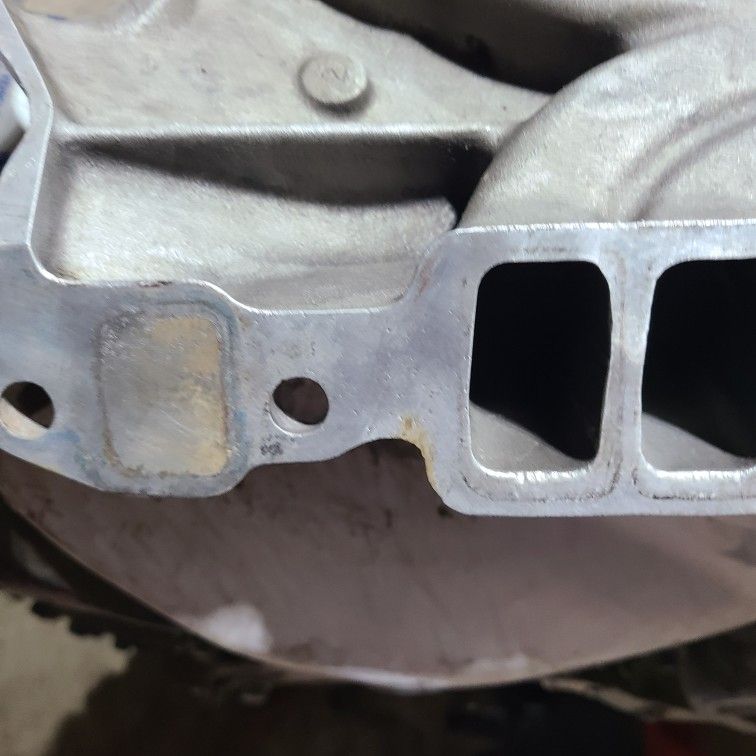 Edelbrock Torker ll Performance Intake Manifold For Chevy Smallblock ...