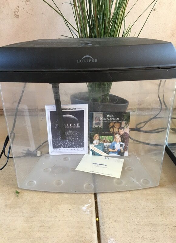 Fish aquarium (eclipse Marineland) for Sale in Fallbrook, CA - OfferUp