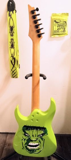 CUSTOM PAINTED IBANEZ GUITAR"THE HULK" COMPLETE WITH STRAP, NEW STRINGS ...