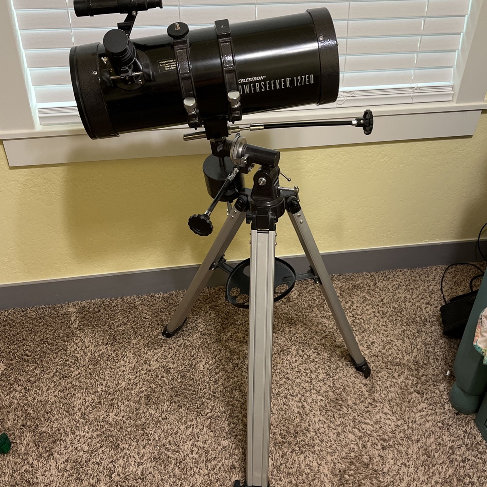 Telescope- Celestron Powerseeker 127 EQ for Sale in Mesa, AZ - OfferUp