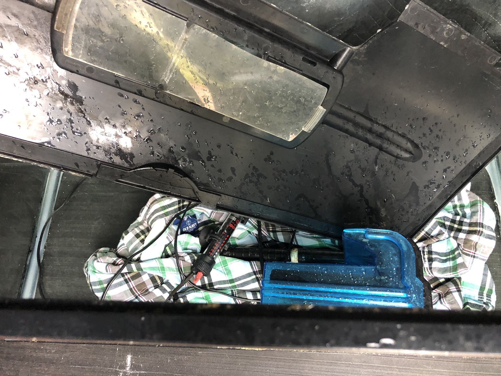 Pecera De 35 Gallones Con Tapa Filtro Y Heater for Sale in Miami Beach ...