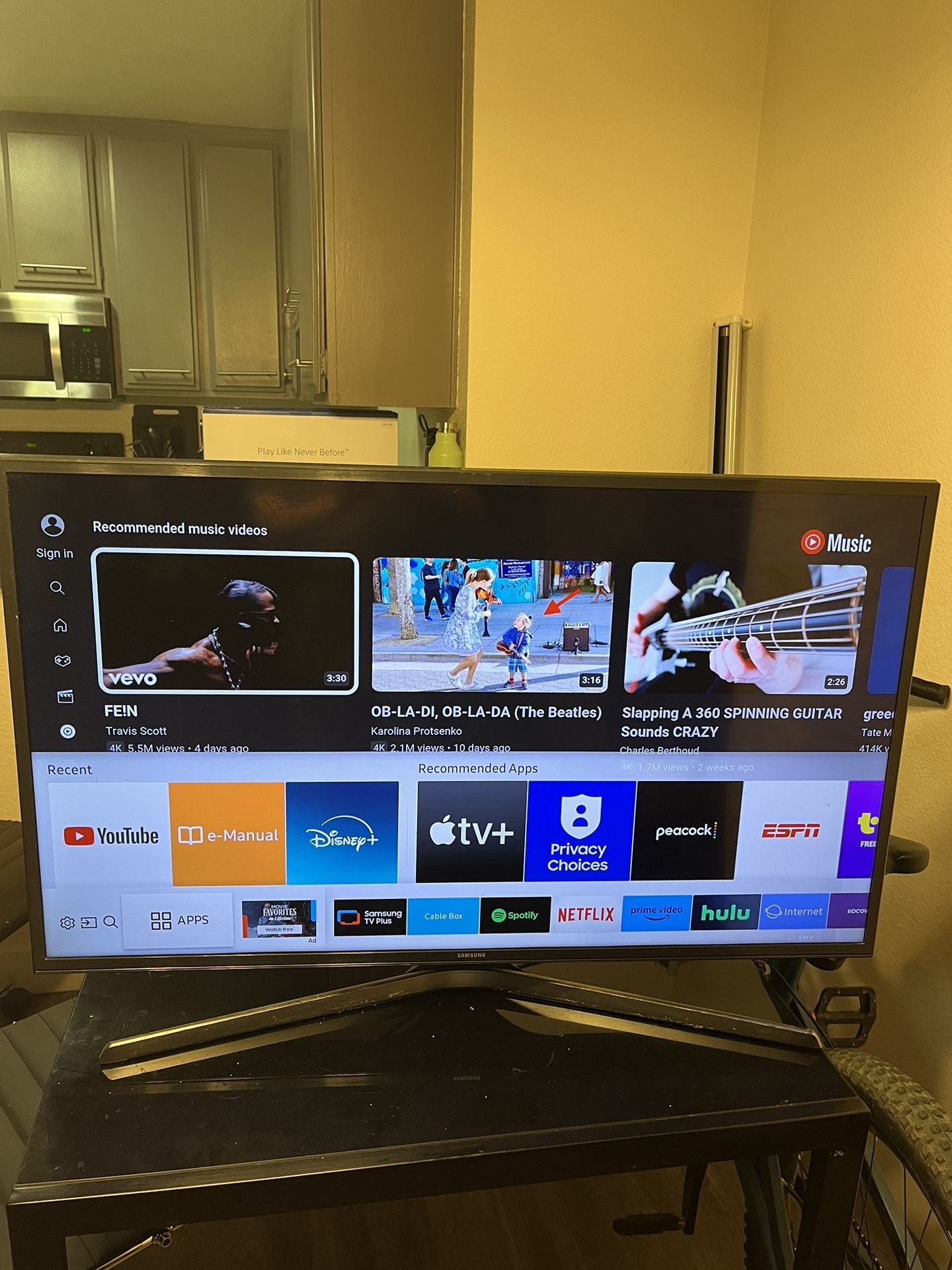 Samsung 40” Smart TV for Sale in Los Angeles, CA - OfferUp