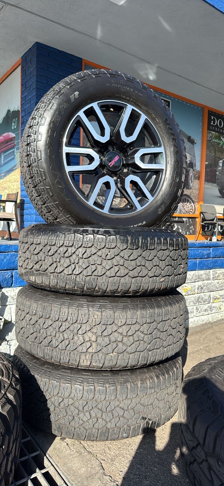 WHEELS OEM 20” STOCK GMC SIERRA DENALI for Sale in La Habra Heights, CA ...