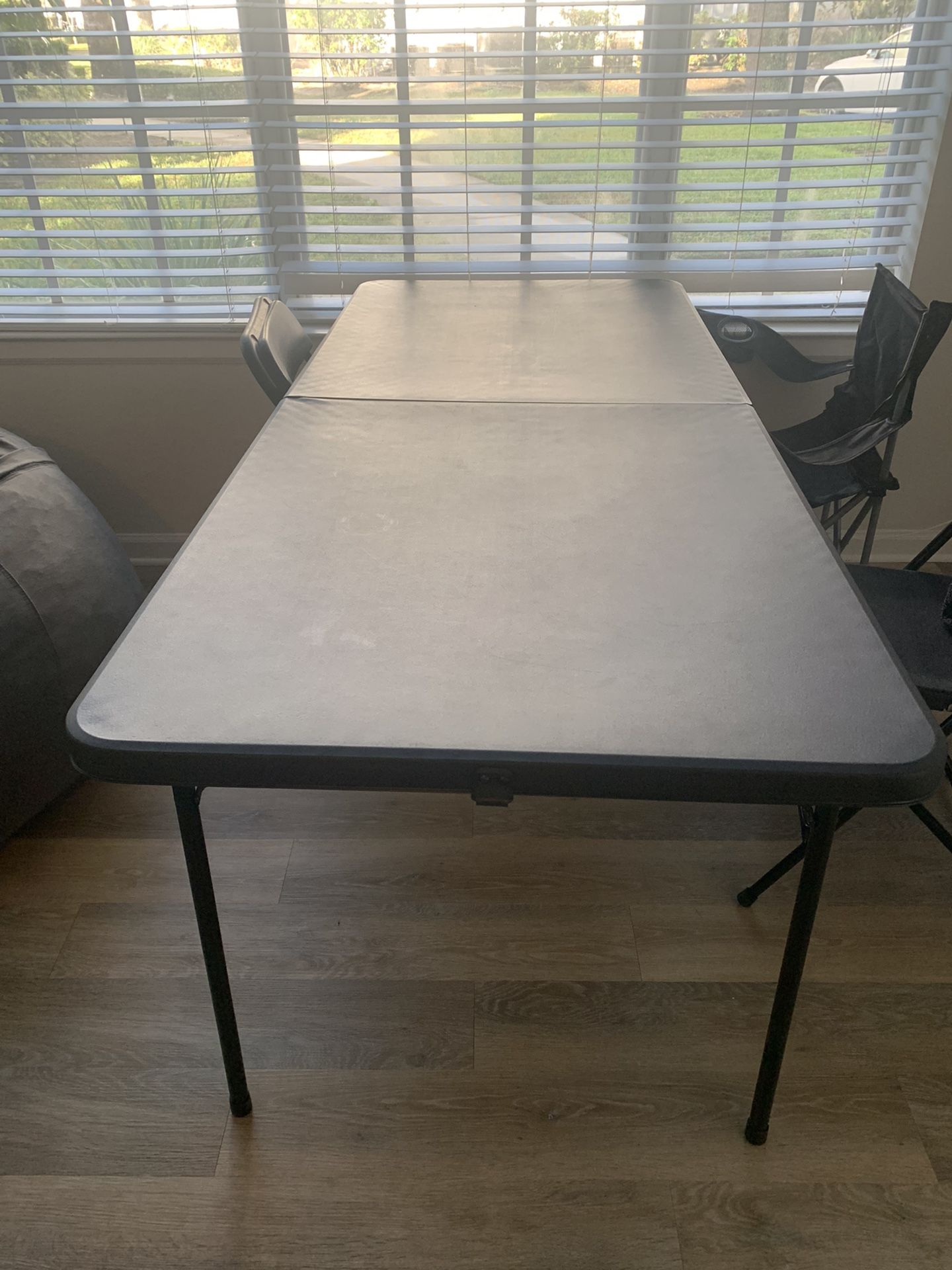 6 Foot Bi-Fold Plastic Folding Table, Black for Sale in Oviedo, FL ...