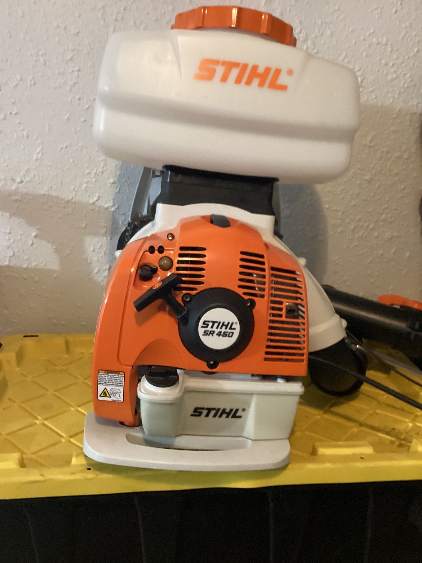 Stihl SR450 backpack blower sprayer (new) for Sale in Oregon City, OR - OfferUp