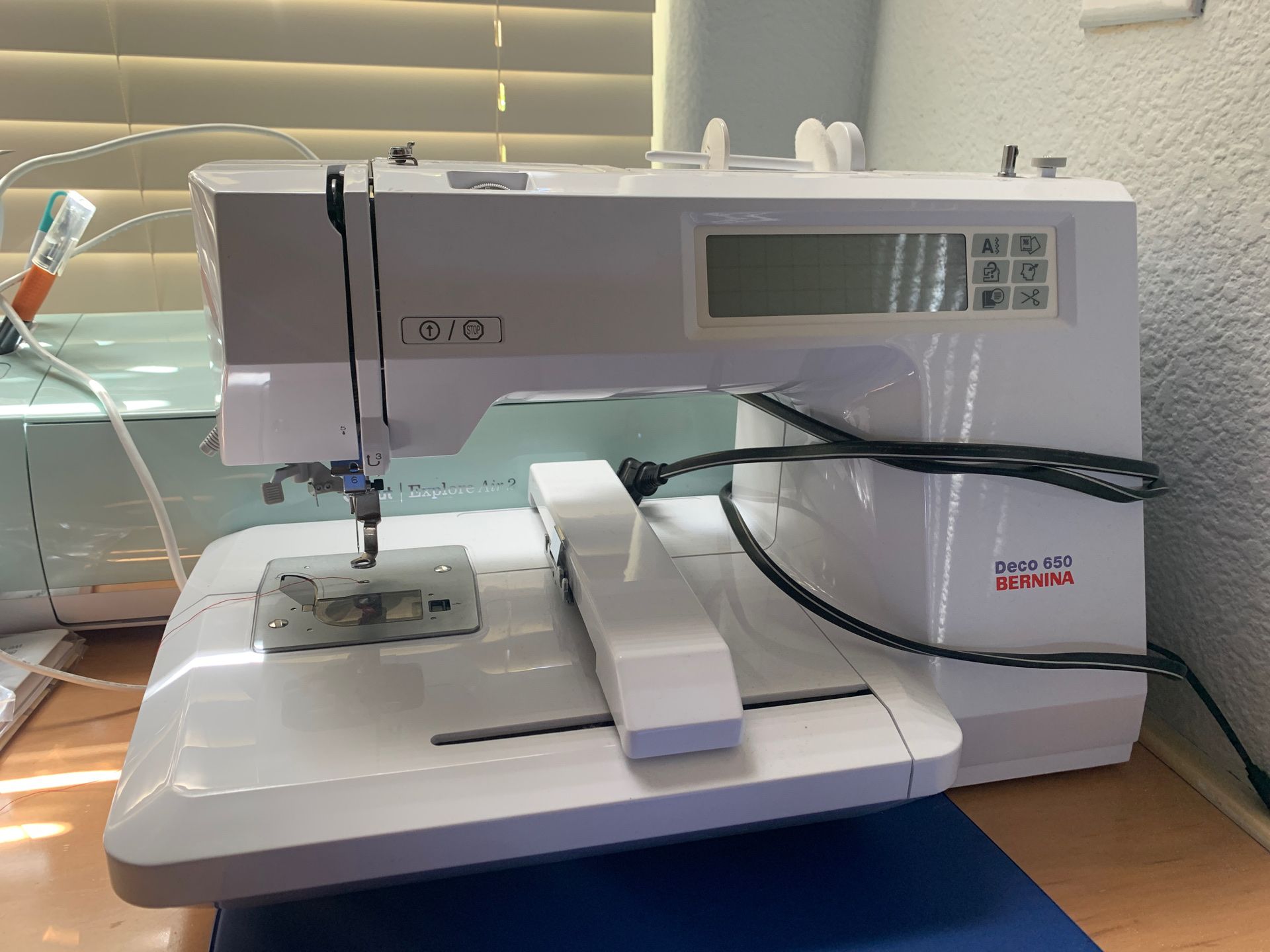 Deco 650 Bernina for Sale in Las Vegas, NV - OfferUp