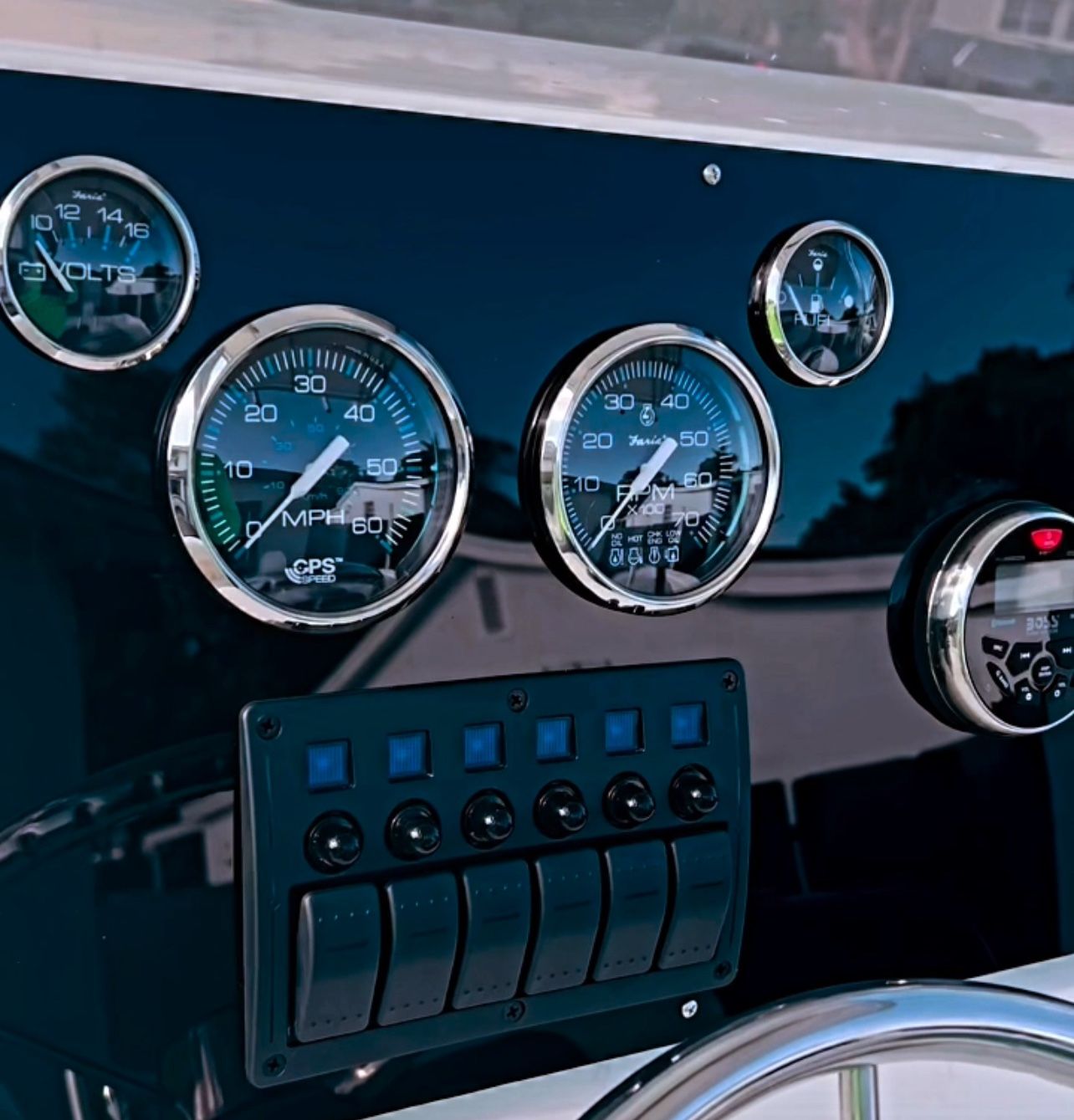 Faria Boat Gauges, Tachometer RPM, MPH, Fuel, & Volts Gauge for Sale in ...