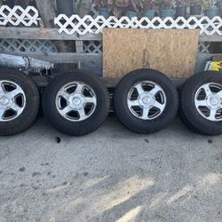 2004 Chevy Trailblazer Stock Wheels for Sale in Honolulu, HI - OfferUp