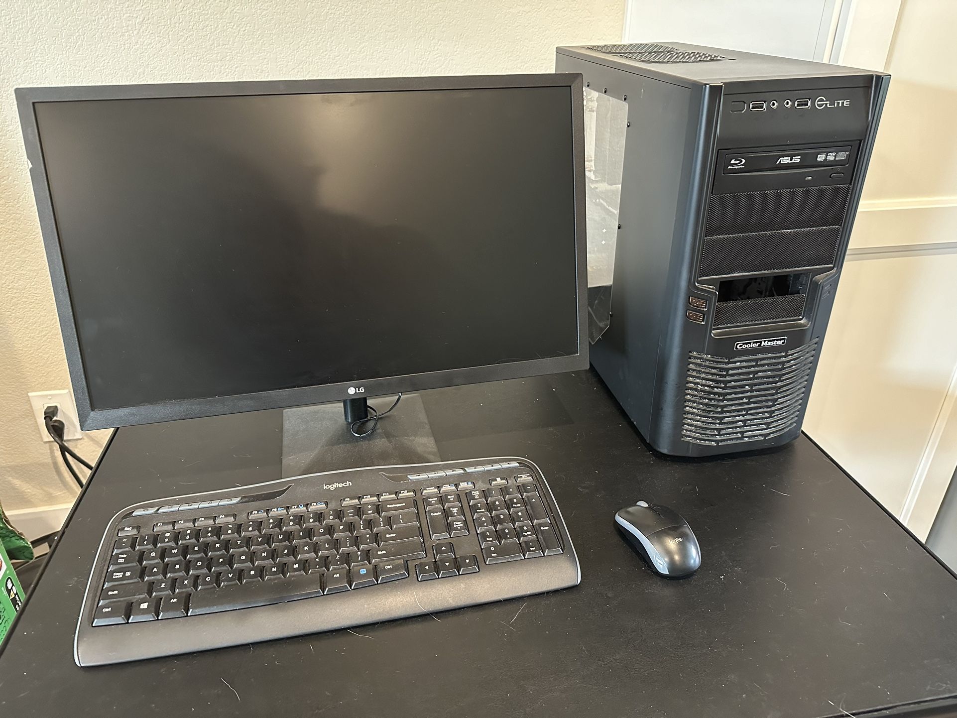 Desktop Computer for Sale in Larkfield-wikiup, CA - OfferUp