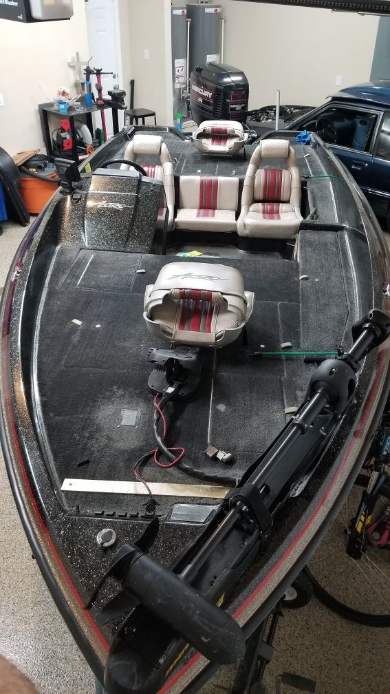 Astro 18SCX Mercury 150XRI bass boat for Sale in Fort Worth, TX - OfferUp