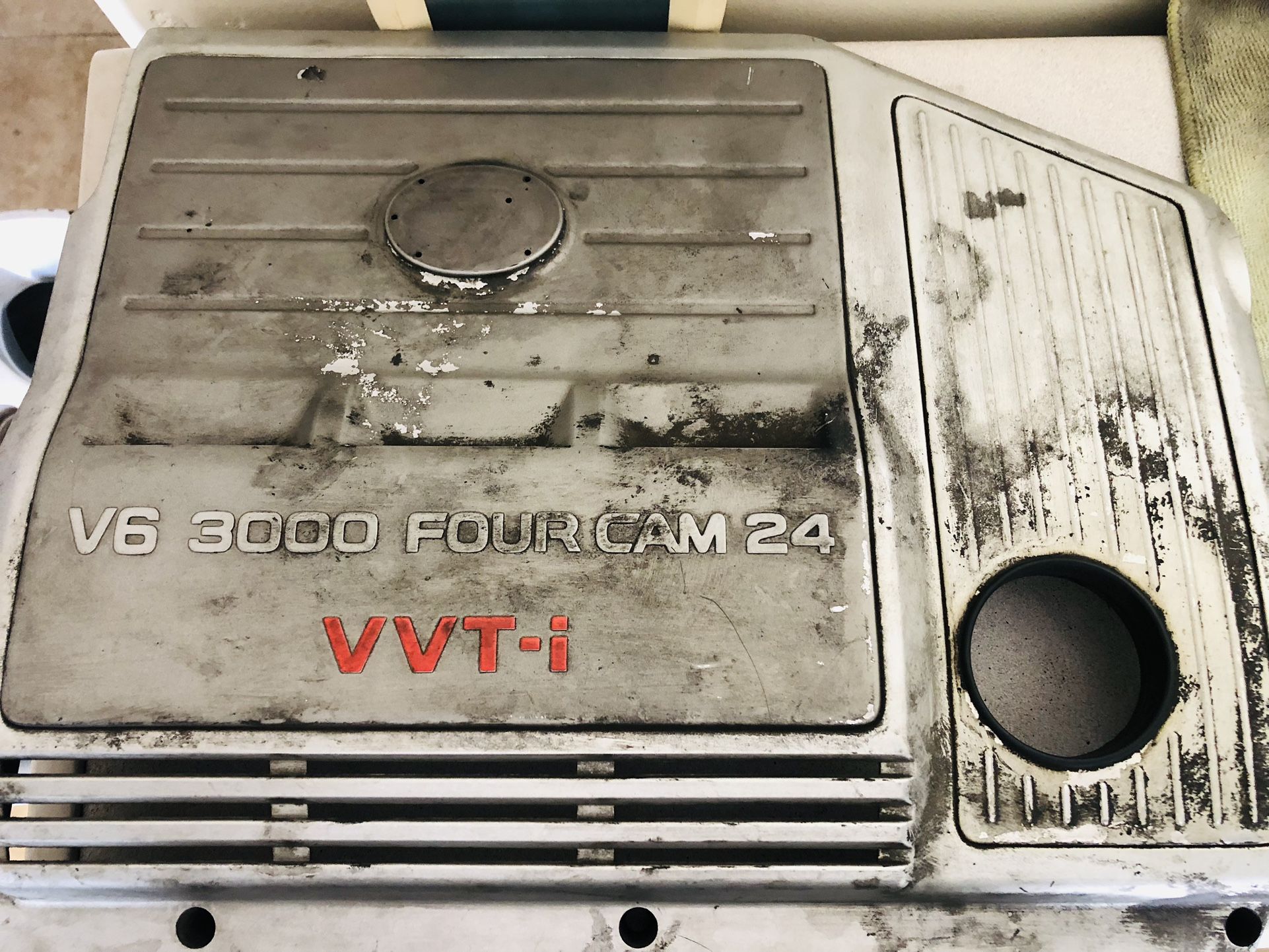 Lexus Es300 V6 Engine Cover Oem for Sale in Westminster, CA - OfferUp