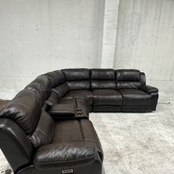 Free Delivery Dunhill 6 Piece Brown Leather Power Sectional Sofa Couch for Sale in Sterling Heights MI OfferUp