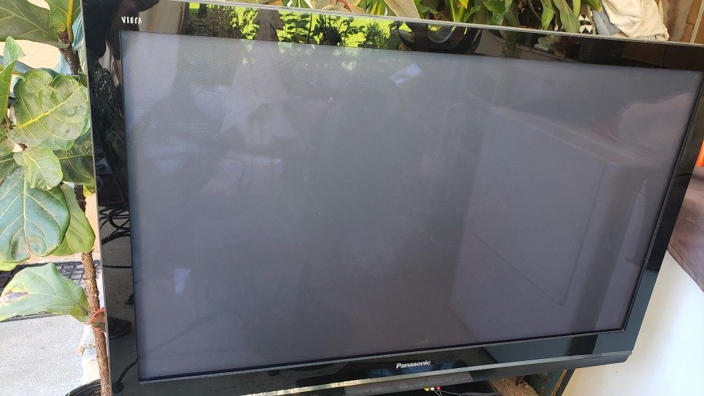 Panasonic viera Tv for Sale in Torrance, CA - OfferUp