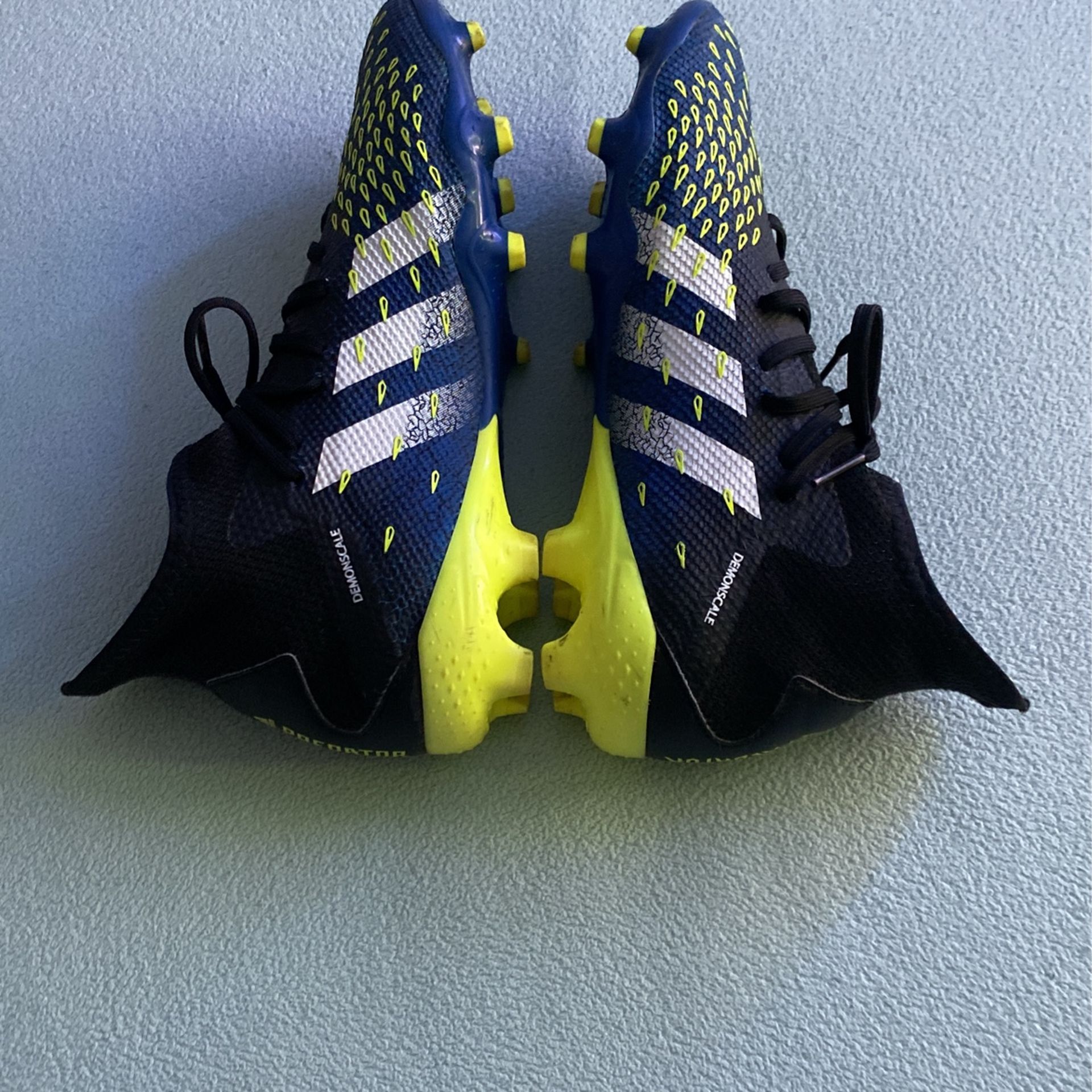 Adidas Predator Demonscale Royal Blue Yellow for Sale in Hillsboro, OR ...