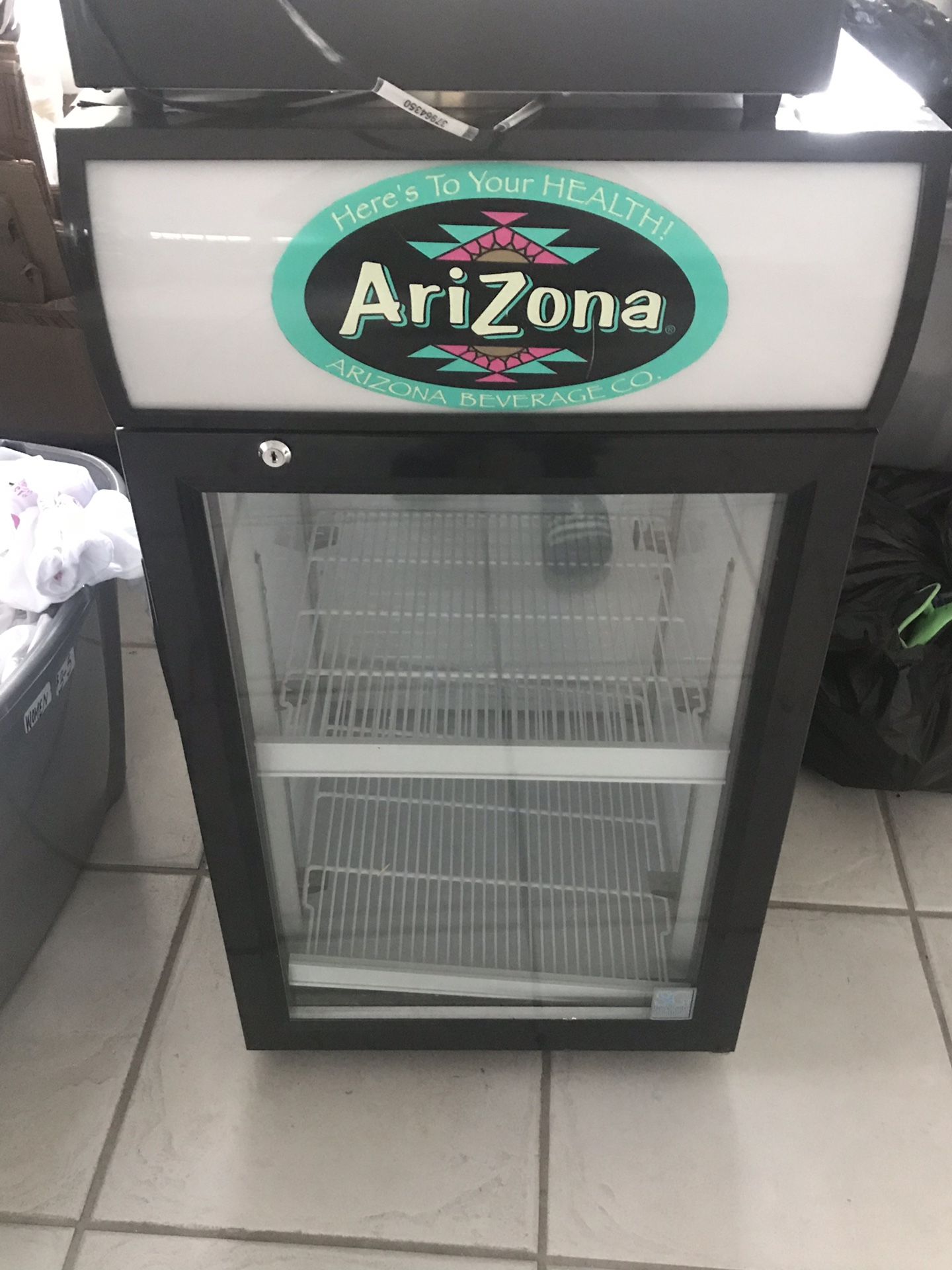 Arizona Mini Refrigerator for Sale in Miami, FL - OfferUp
